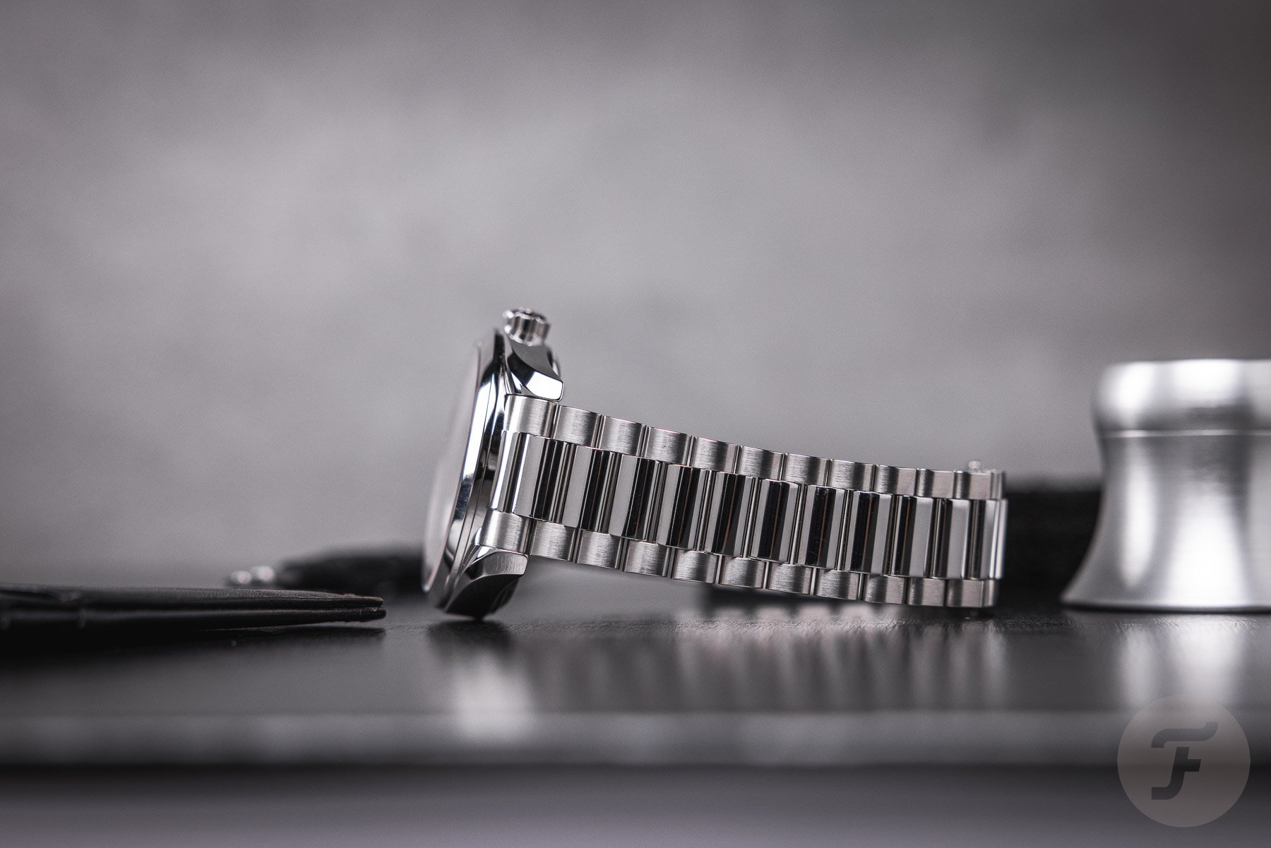 【F】 Hands-On: The Omega Seamaster Aqua Terra Shades