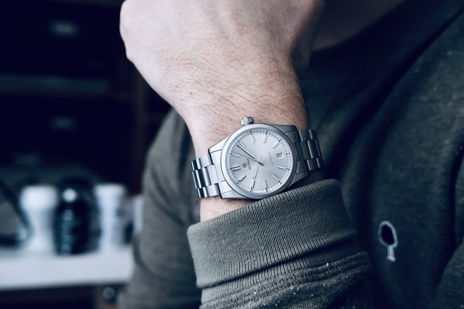 【F】 A Closer Look At Traska Watches
