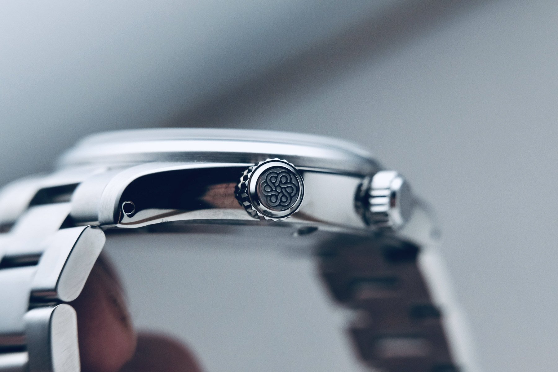 【F】 A Closer Look At Traska Watches