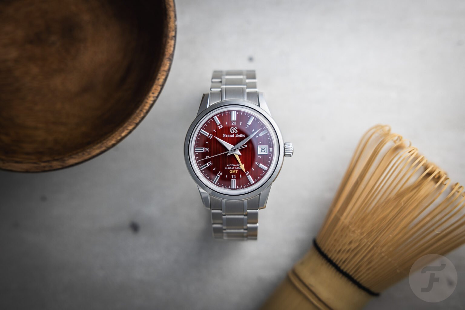 【F】 Hands-On: The Grand Seiko SBGJ273 "Yuka Momiji"