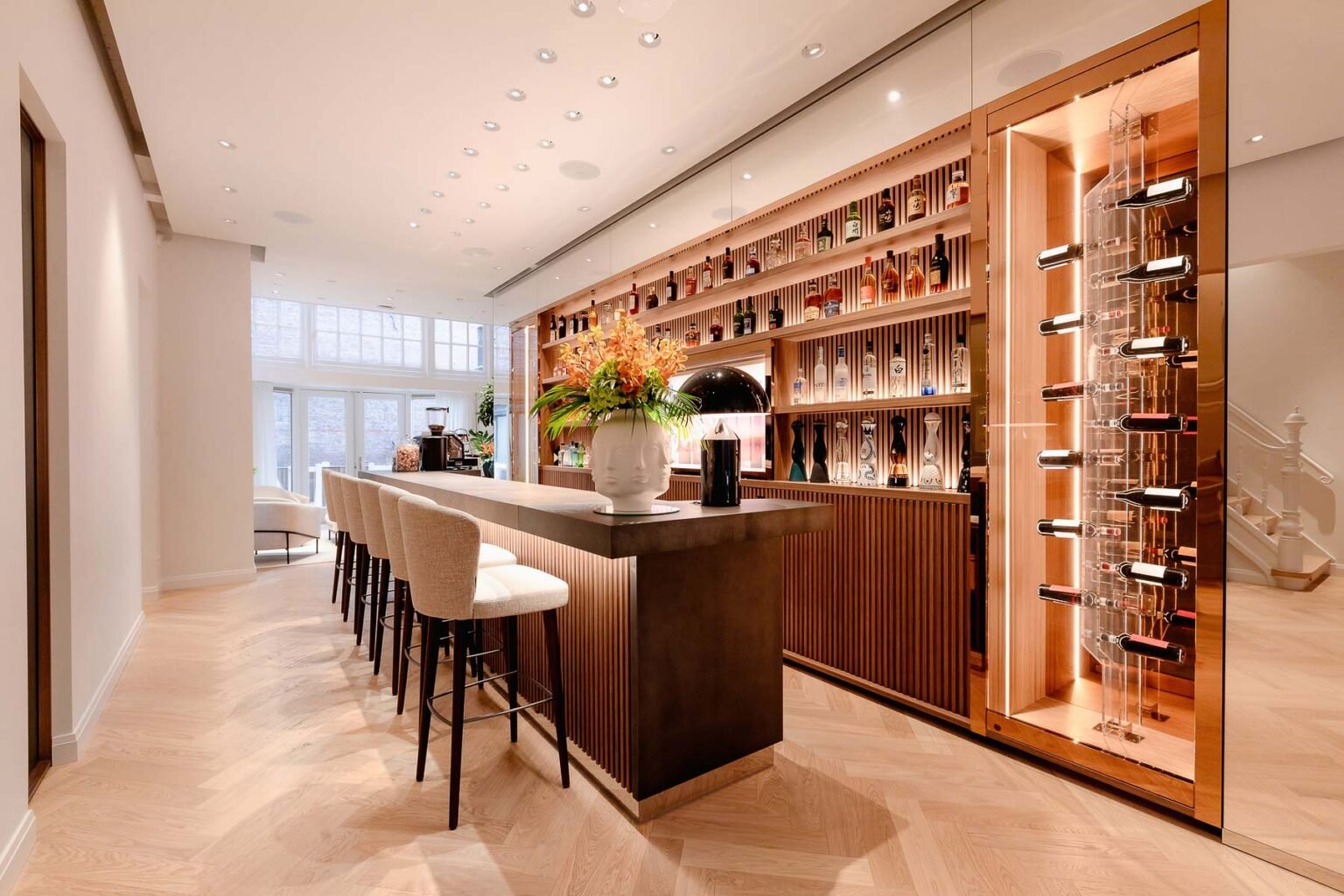 【F】 A New AP House Has Opened In The Heart Of Amsterdam