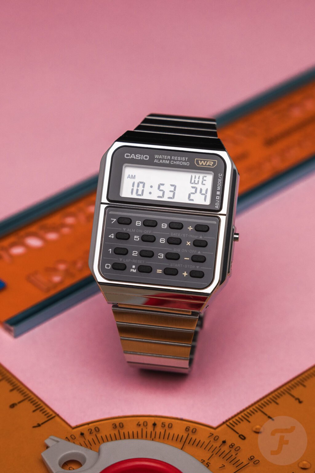 【F】 Hands-On: The Nostalgic Casio CA-500 Calculator Watch