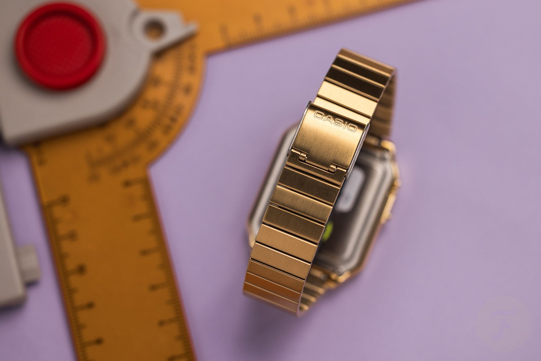 【F】 Hands-On: The Nostalgic Casio CA-500 Calculator Watch