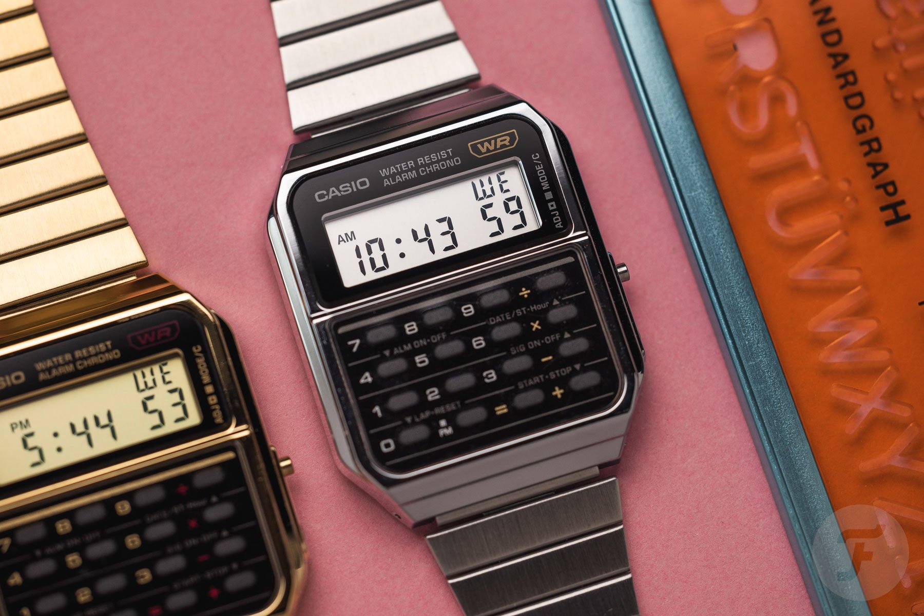 【F】 Hands-On: The Nostalgic Casio CA-500 Calculator Watch