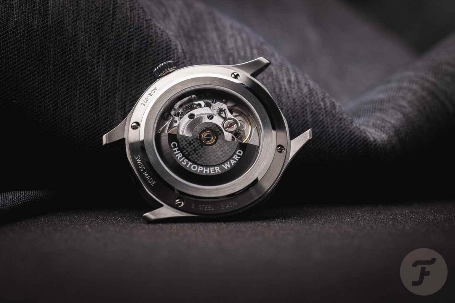 【F】 Hands-On: The New Christopher Ward C1 Moonphase
