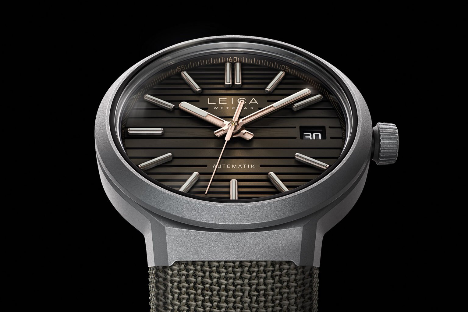 【F】 Introducing: The New Leica ZM 11