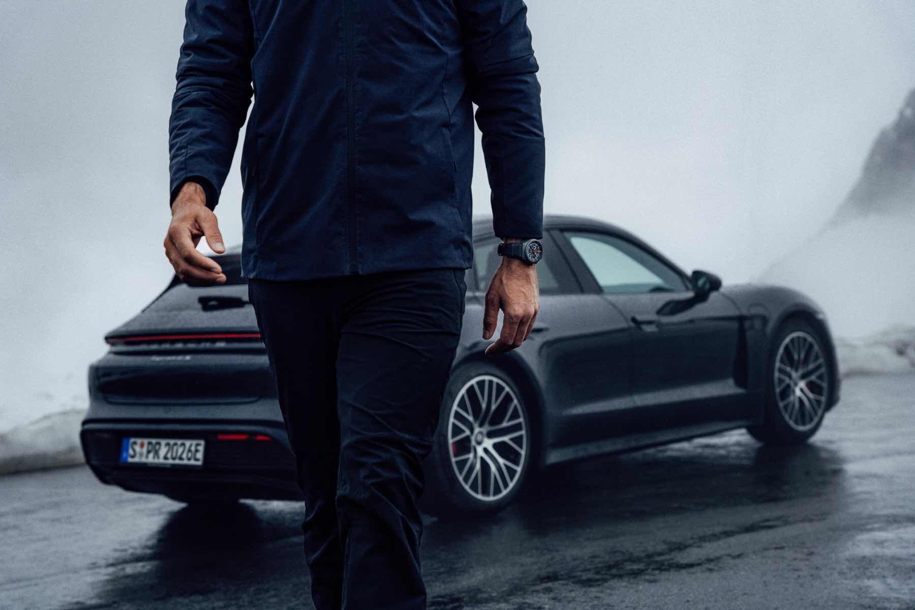 【F】 How The New Porsche Design Chronograph 1 Utility Is Made