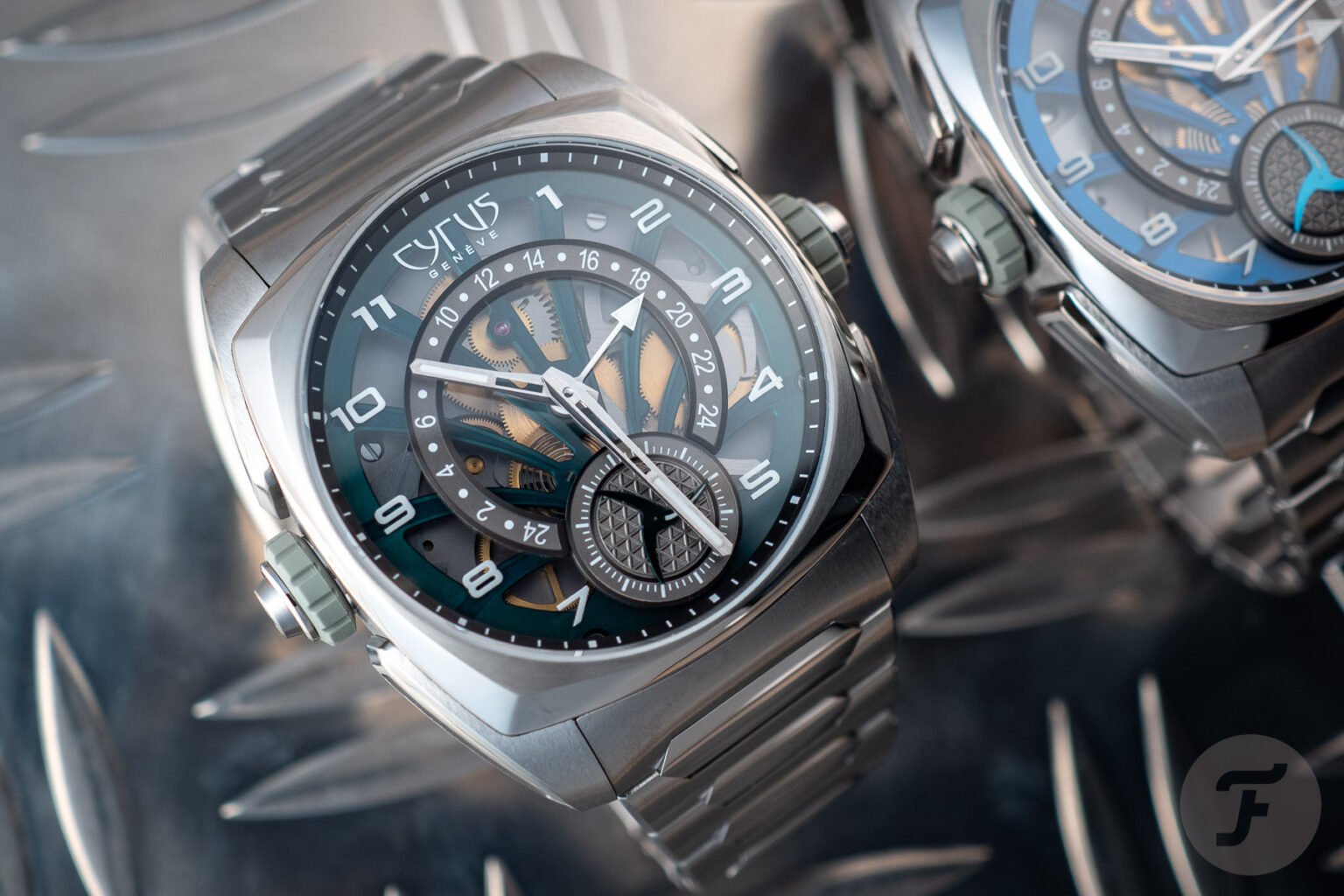 【F】 Hands-On: Cyrus Klepcys GMT Palm Green And Ocean Blue