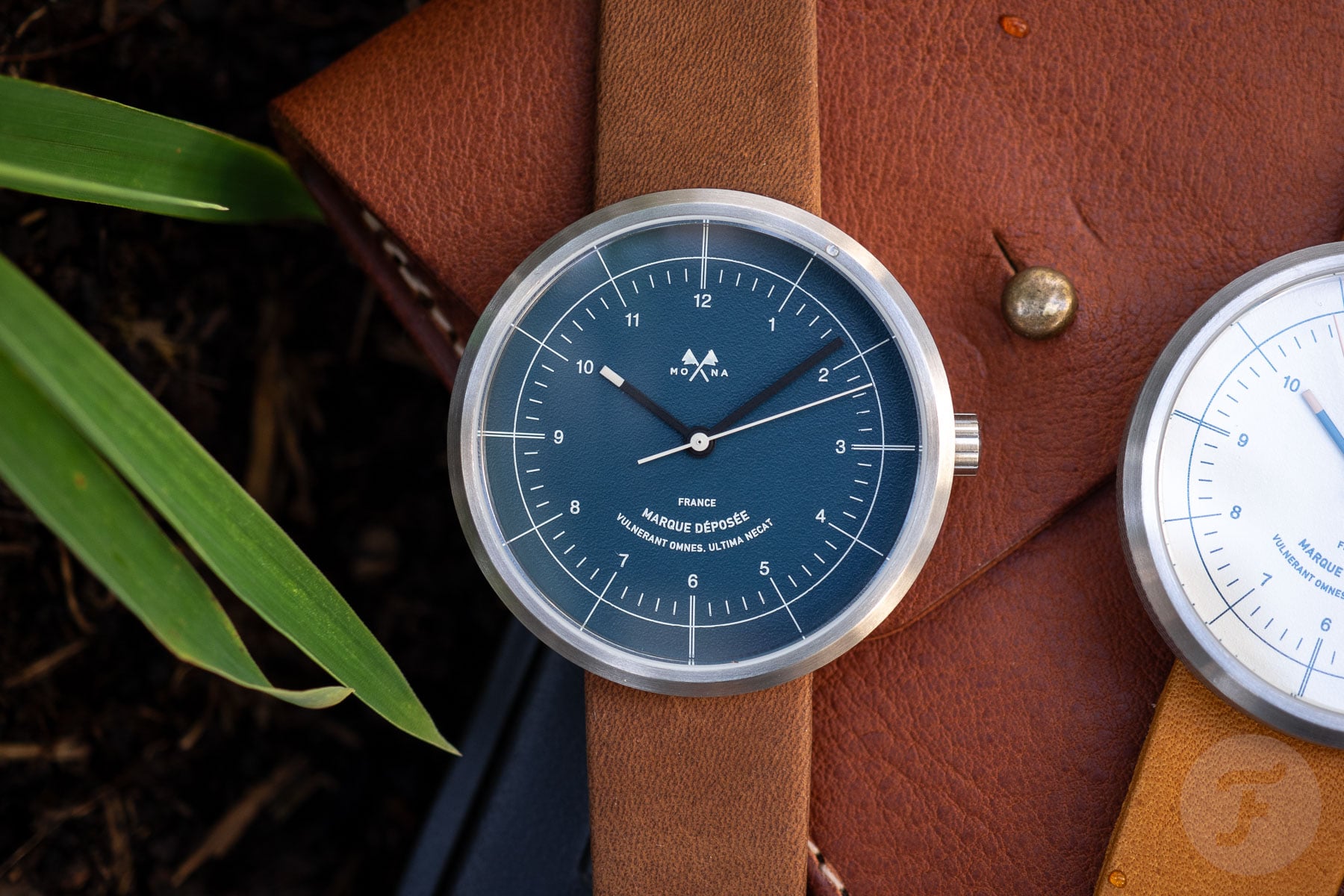 【F】 Mona Debuts Its First Mechanical Watch
