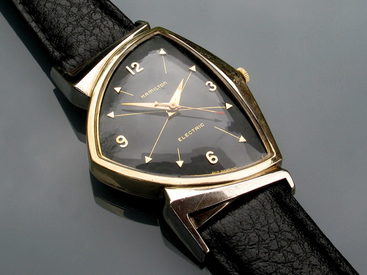 【F】 Three Electrifying Dial Designs Of Early Electric Watches