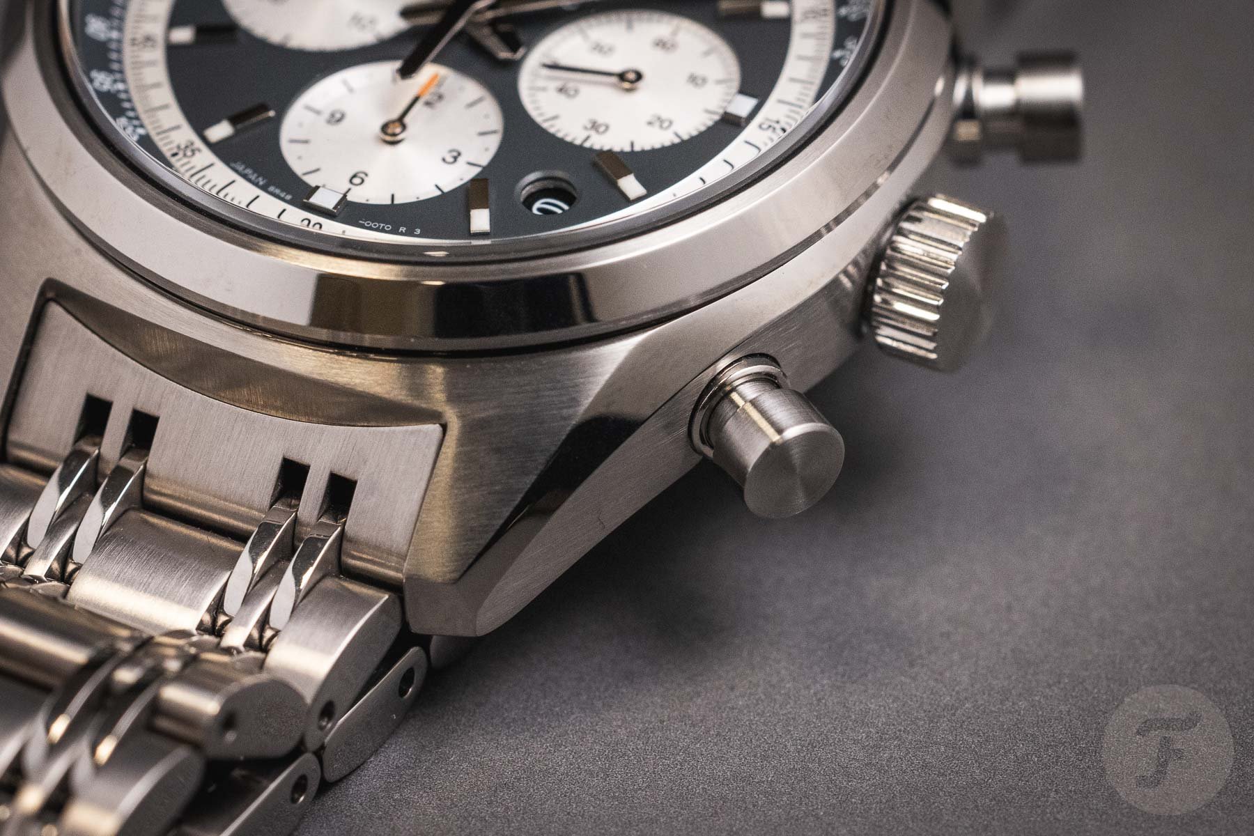 【F】 New Seiko Speedtimer SRQ047 And SRQ049 Chronographs