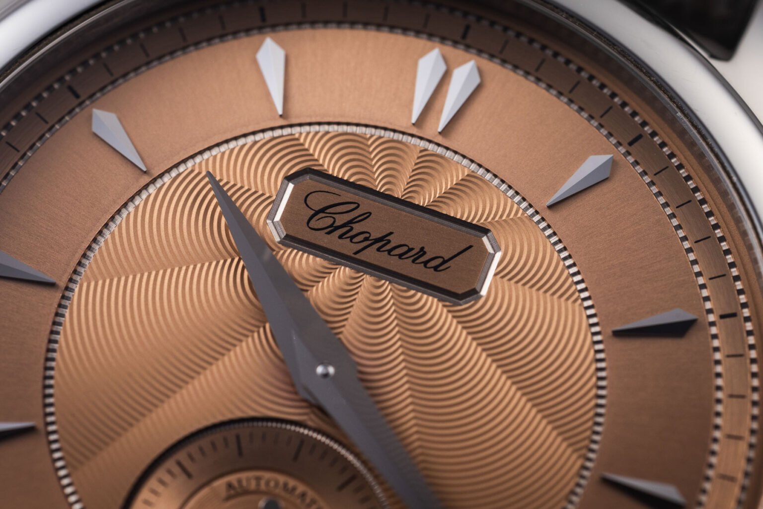 【F】 Hands-On With The Dressy Chopard L.U.C 1860