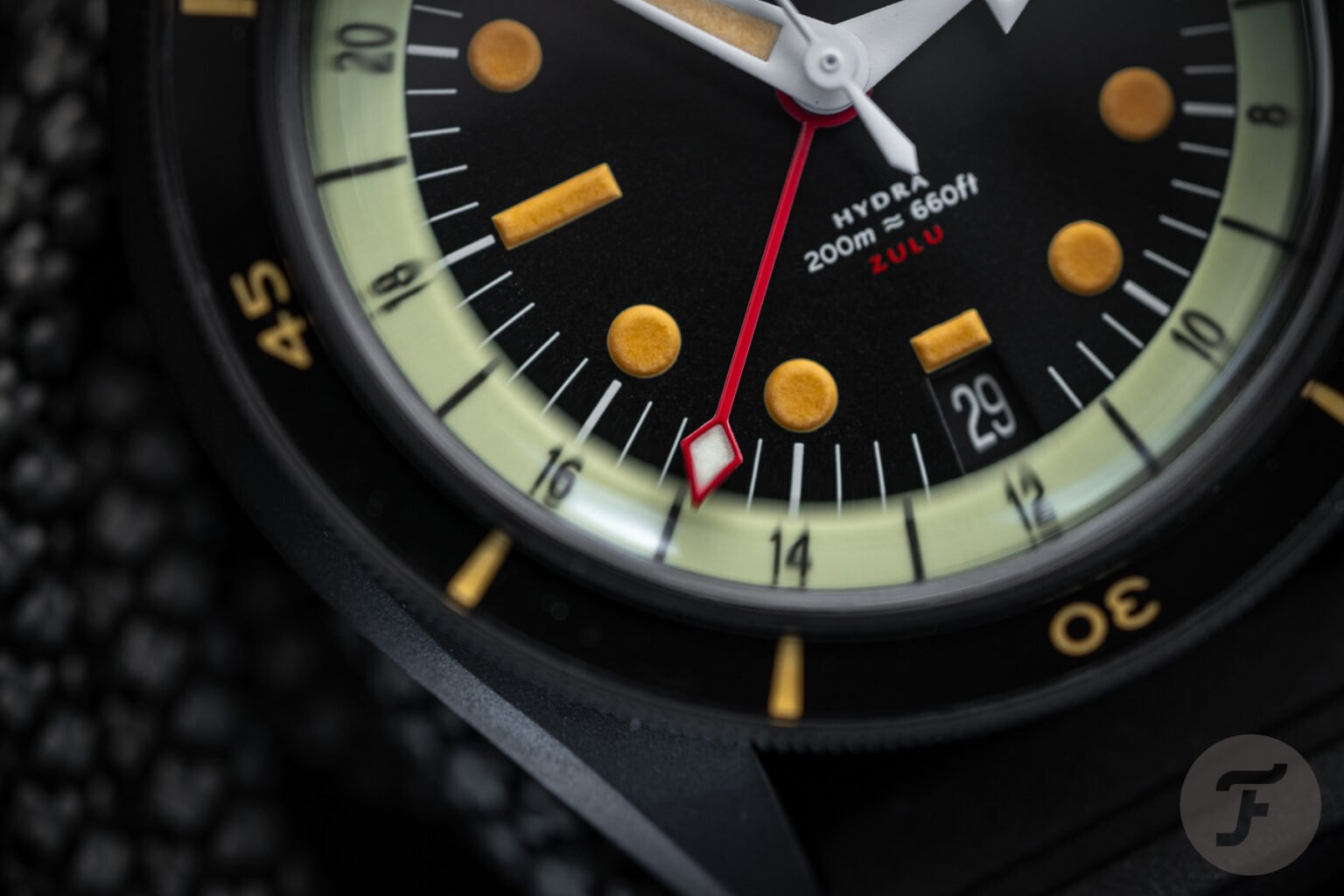 The Best Watches Under €1,000 Available Today: Thomas's Picks