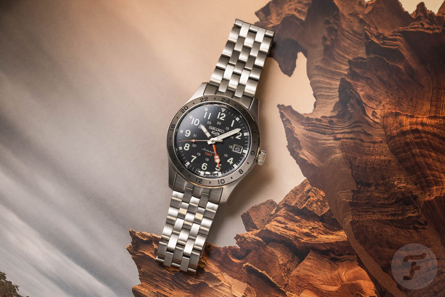 【F】 Hands-On: The Seiko 5 Sports SSK023K1 and SSK025K1