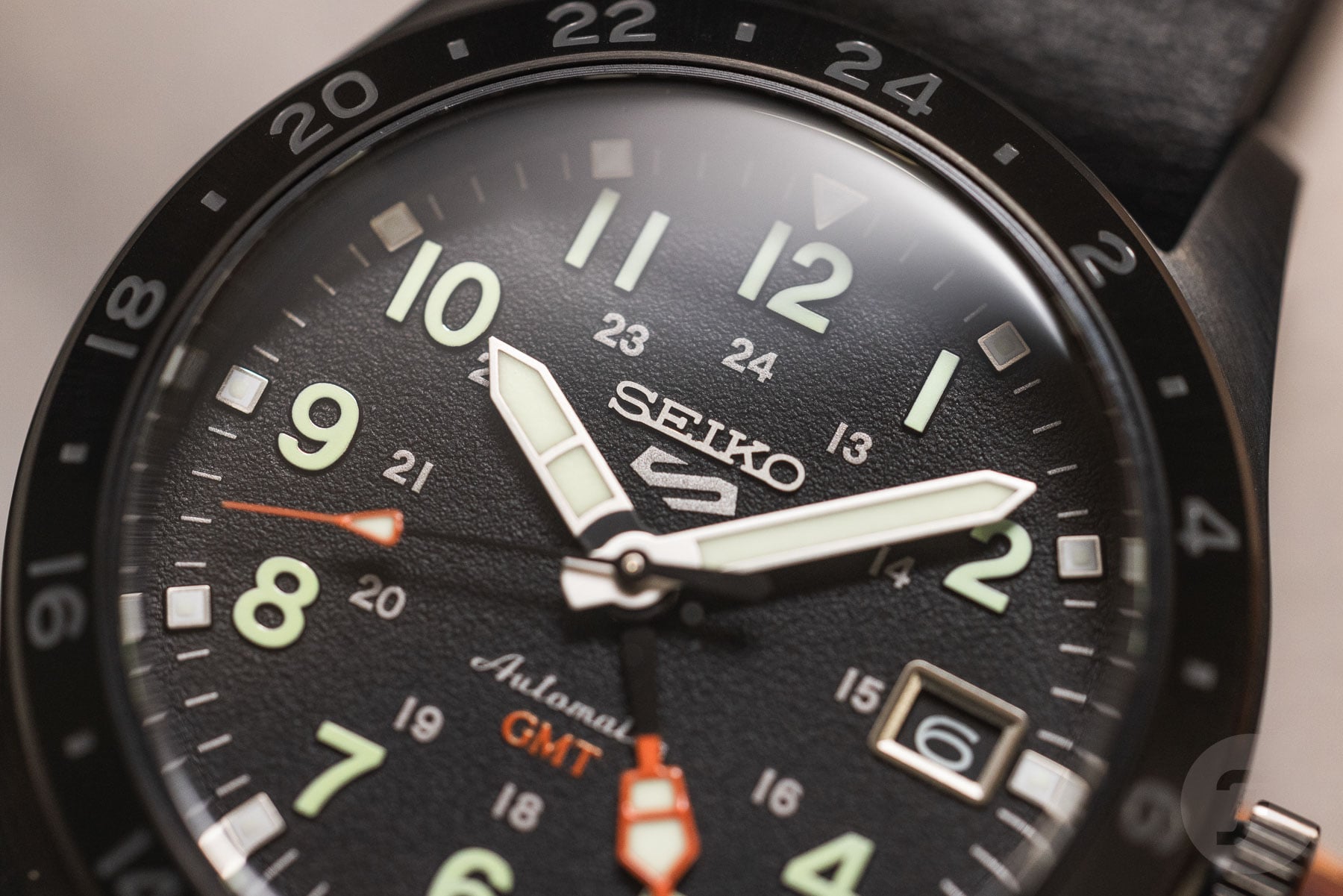 【F】 Hands-On: The Seiko 5 Sports SSK023K1 and SSK025K1