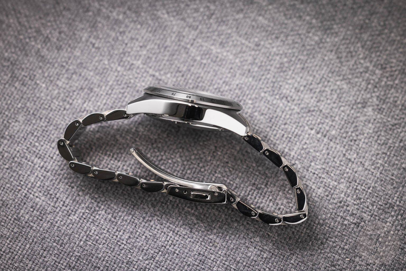 【F】 Seiko Introduces The Blue Prospex Speedtimer SSC937 LE