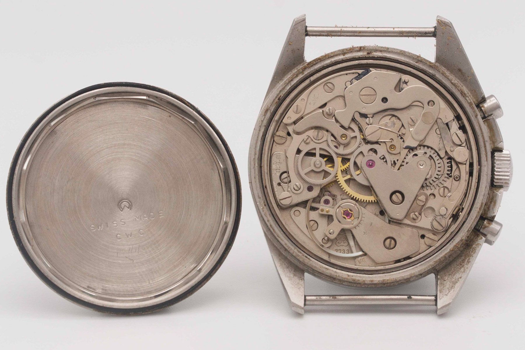 【F】 The CWC Watches Issued To BBC War Correspondents