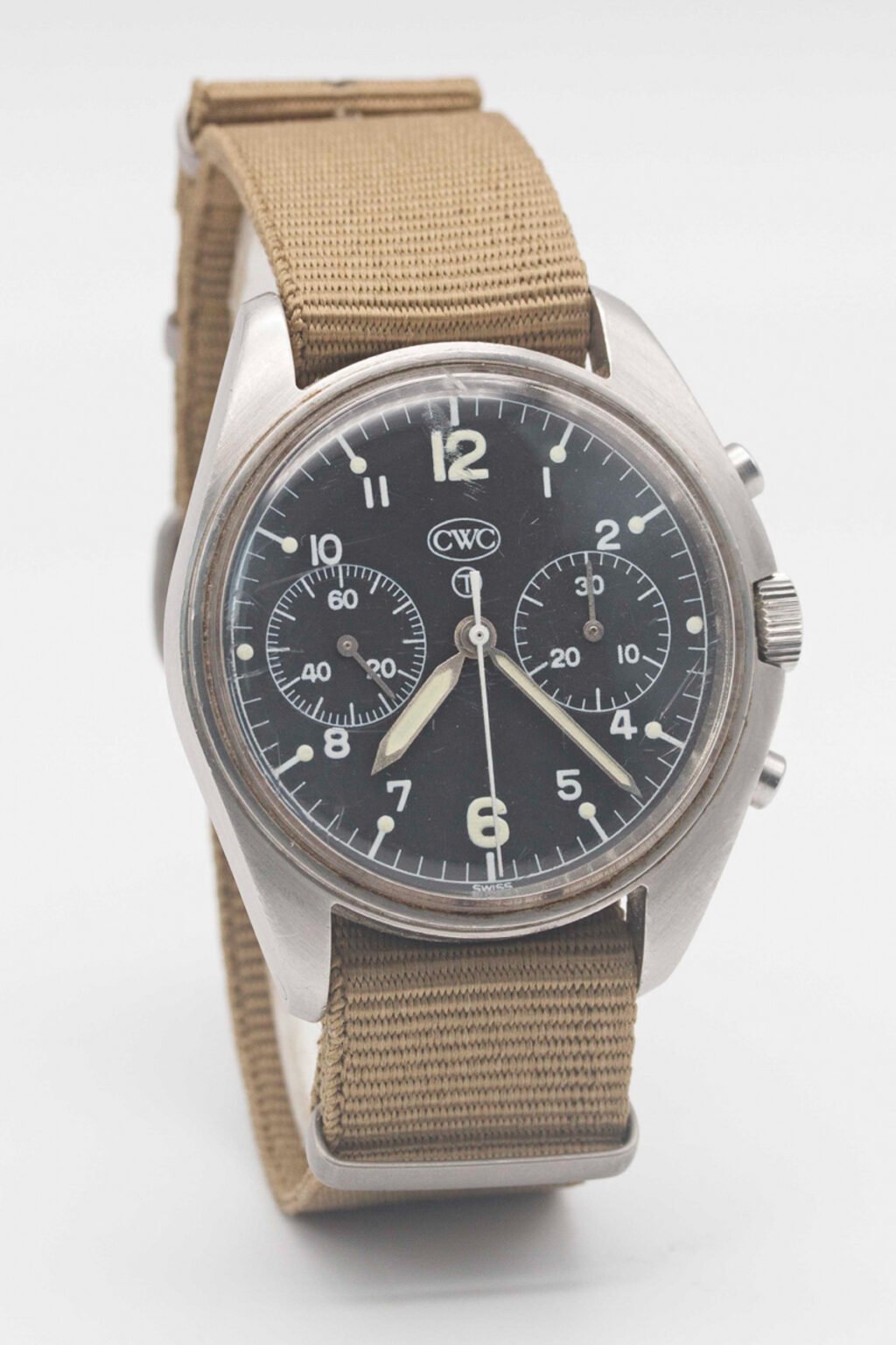 【F】 The CWC Watches Issued To BBC War Correspondents