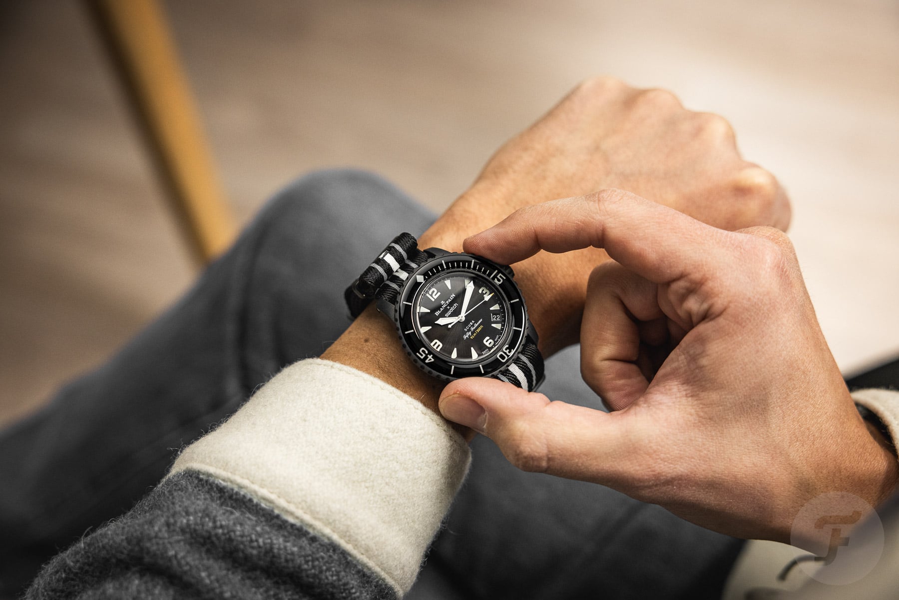 【F】 Hands-On: Blancpain × Swatch Ocean Of Storms