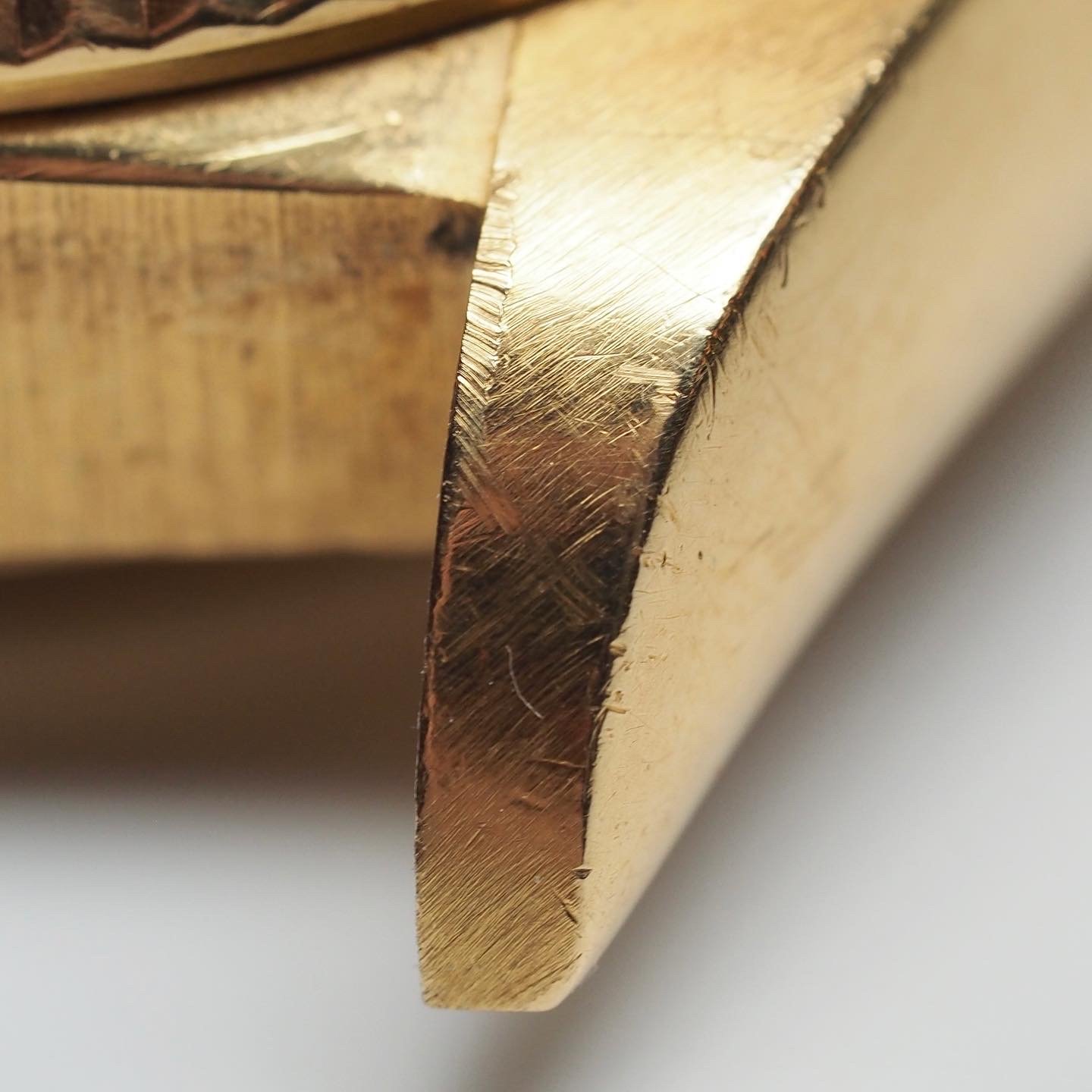 【F】 Making A Case For Refinishing — See How The Pros Do It