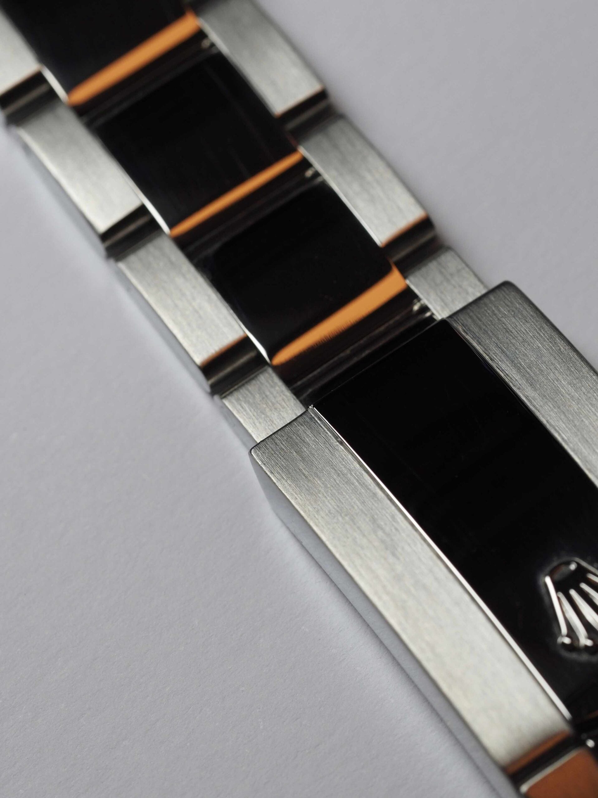 【F】 Making A Case For Refinishing — See How The Pros Do It