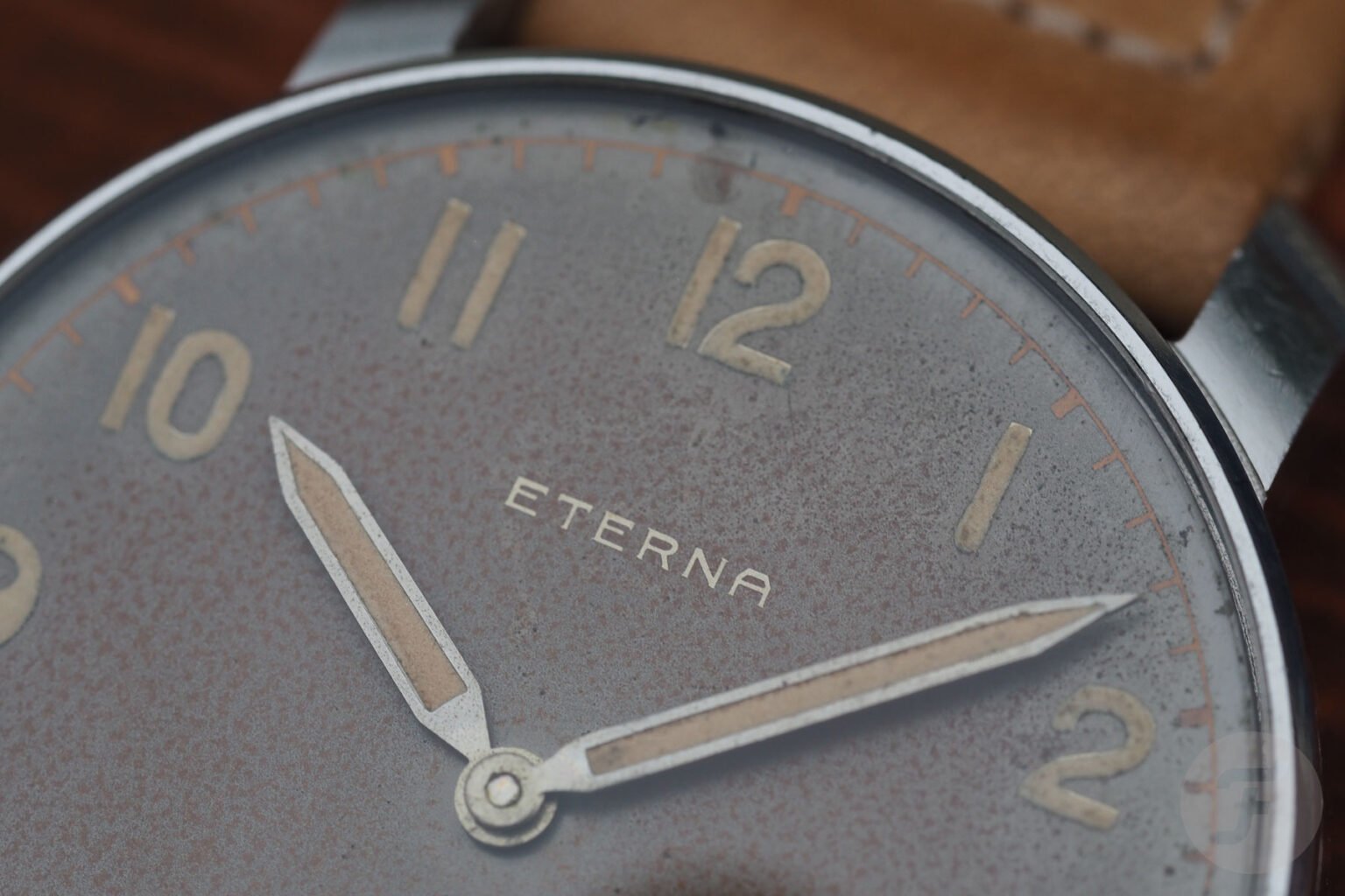 【F】 A Vintage Eterna 852 With An Incredible Black Dial