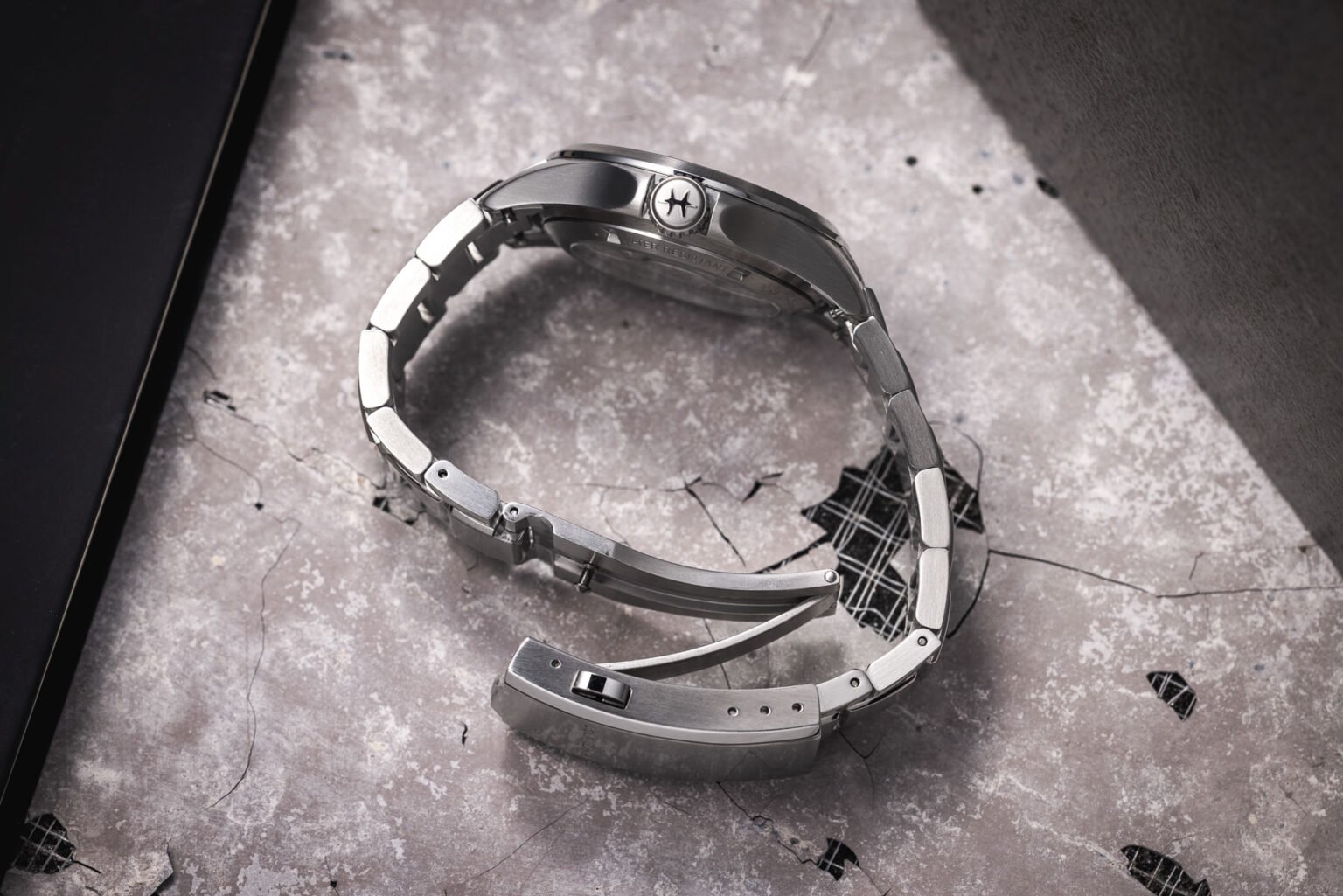 【F】 Introducing: The Hamilton Khaki Aviation Pilot Series