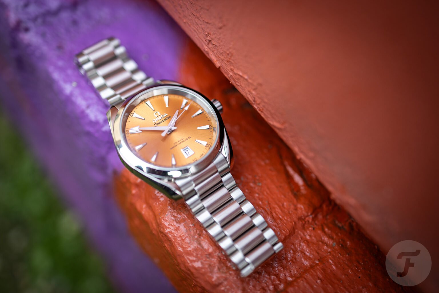 【F】 The Omega Seamaster Aqua Terra Shades Saffron