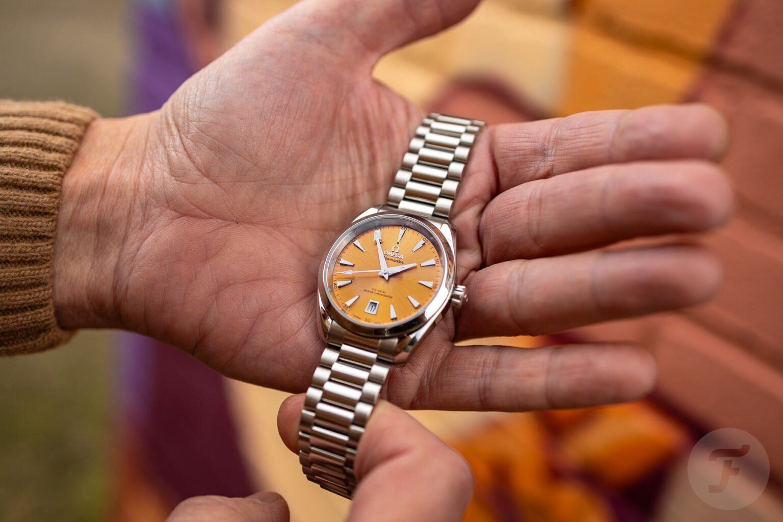 【F】 The Omega Seamaster Aqua Terra Shades Saffron