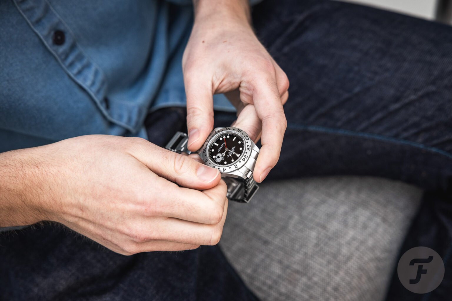 【F】 How To Treat A Mechanical Watch To Avoid Damage