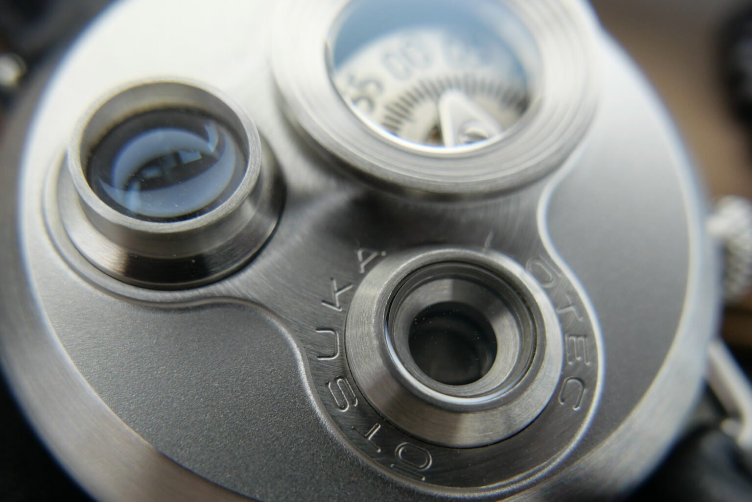 【F】 Hands-On: The Otsuka Lotec No.7.5