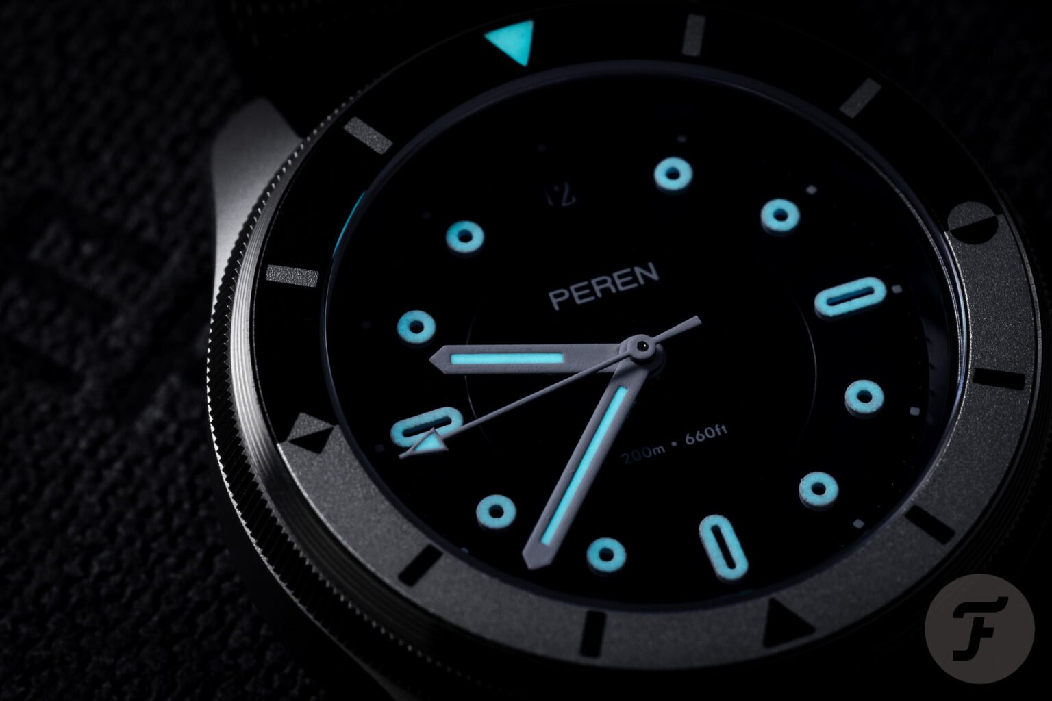 【F】 Hands-On: The Minimalist Peren Regia Dive Watch