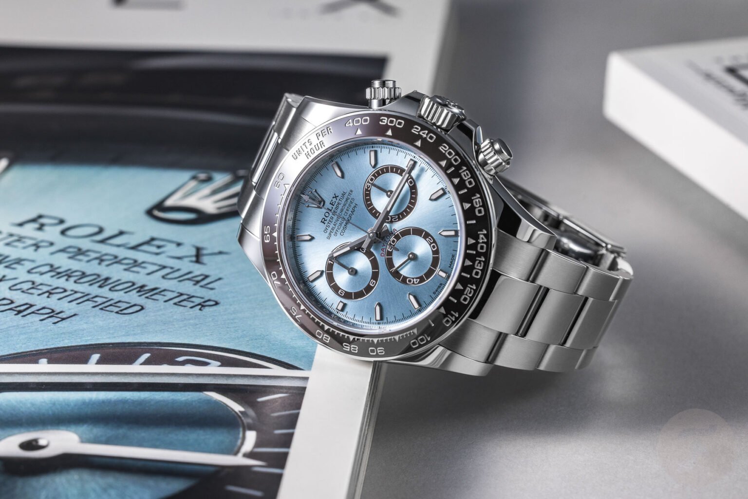 【F】 Hands-On: The Old And The New Rolex Daytona In Platinum