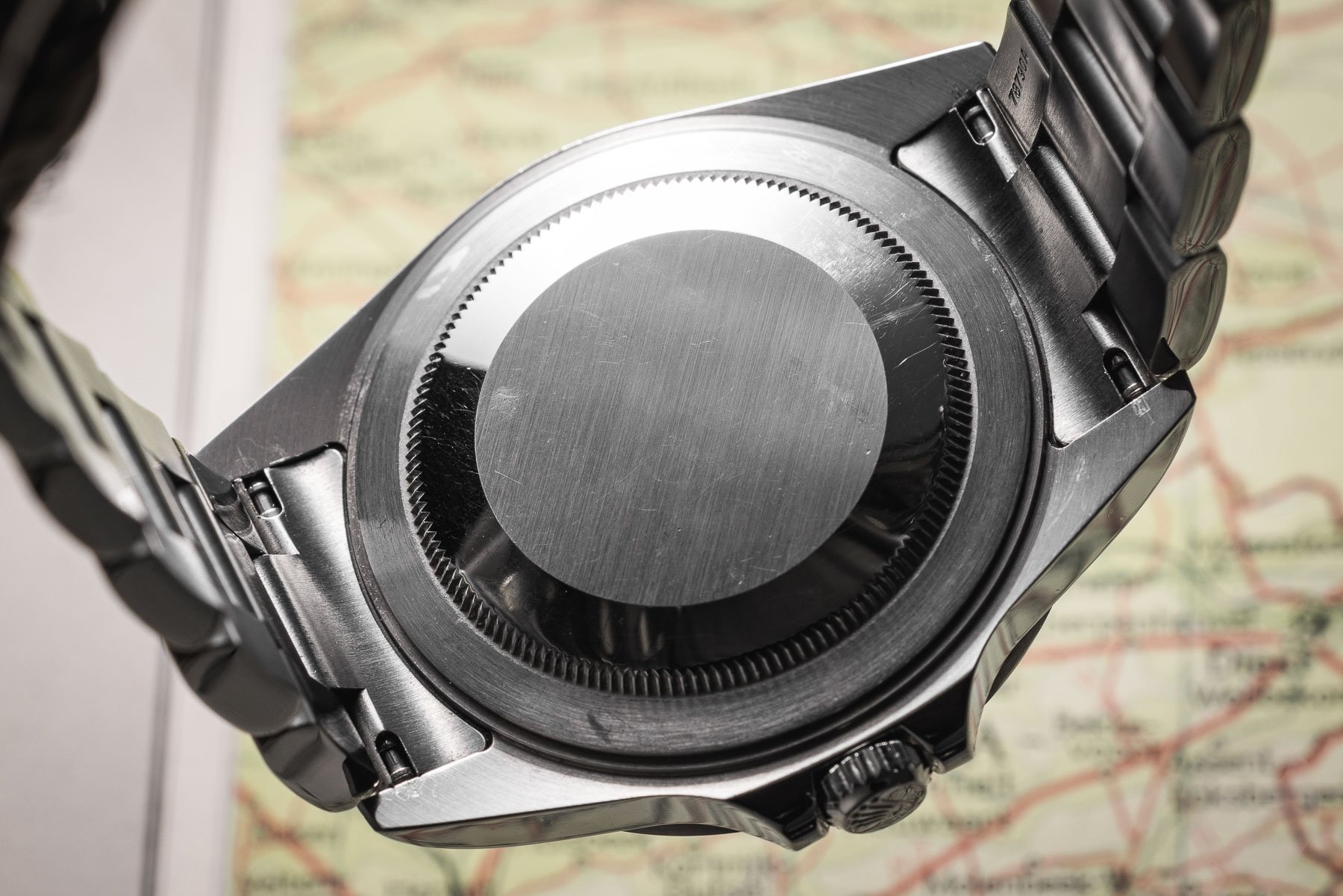 【F】 Exploring Evergreens: Rolex Explorer II 16570 Black Dial