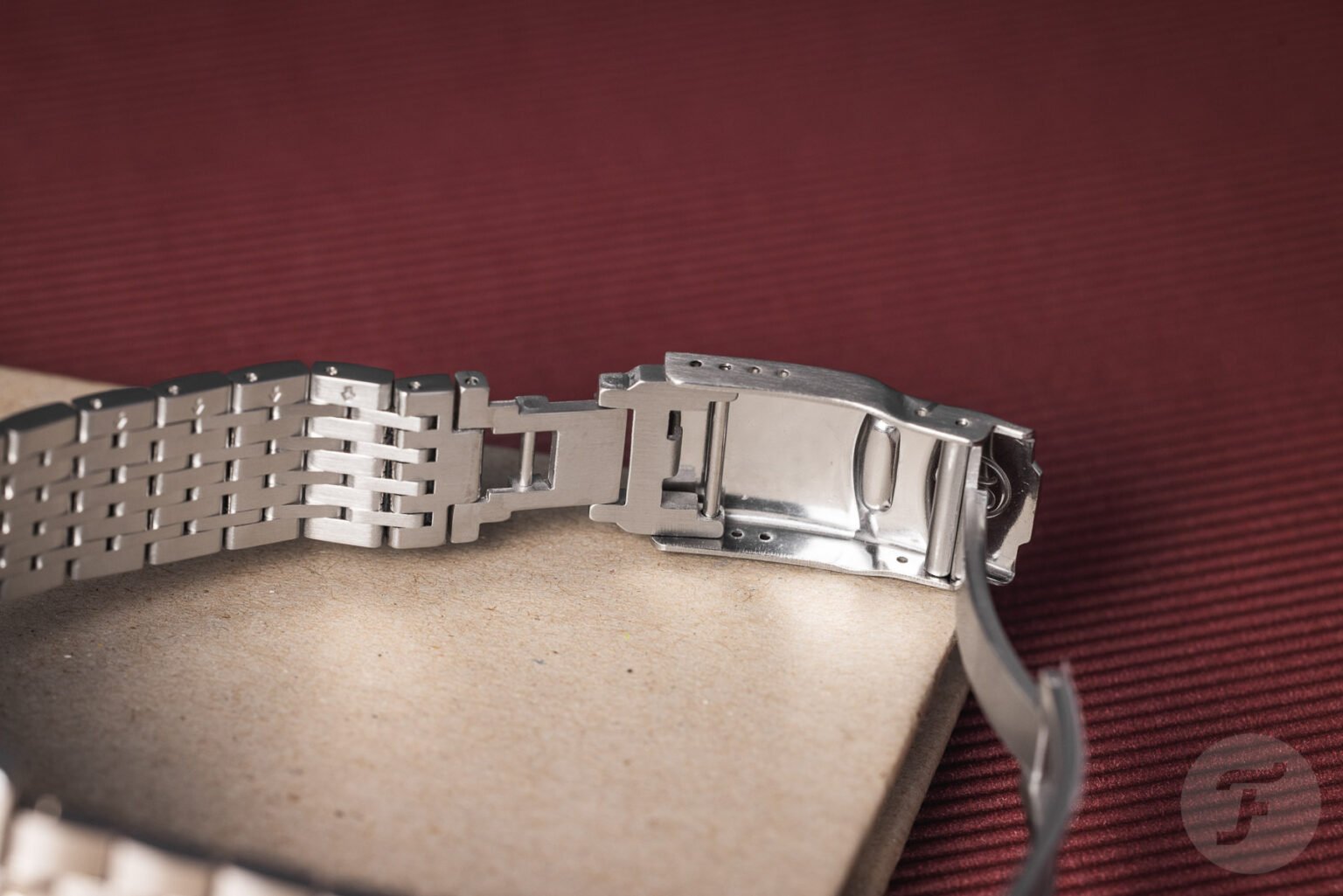 【F】 Hands-On: The New Yema Urban Sport Collection