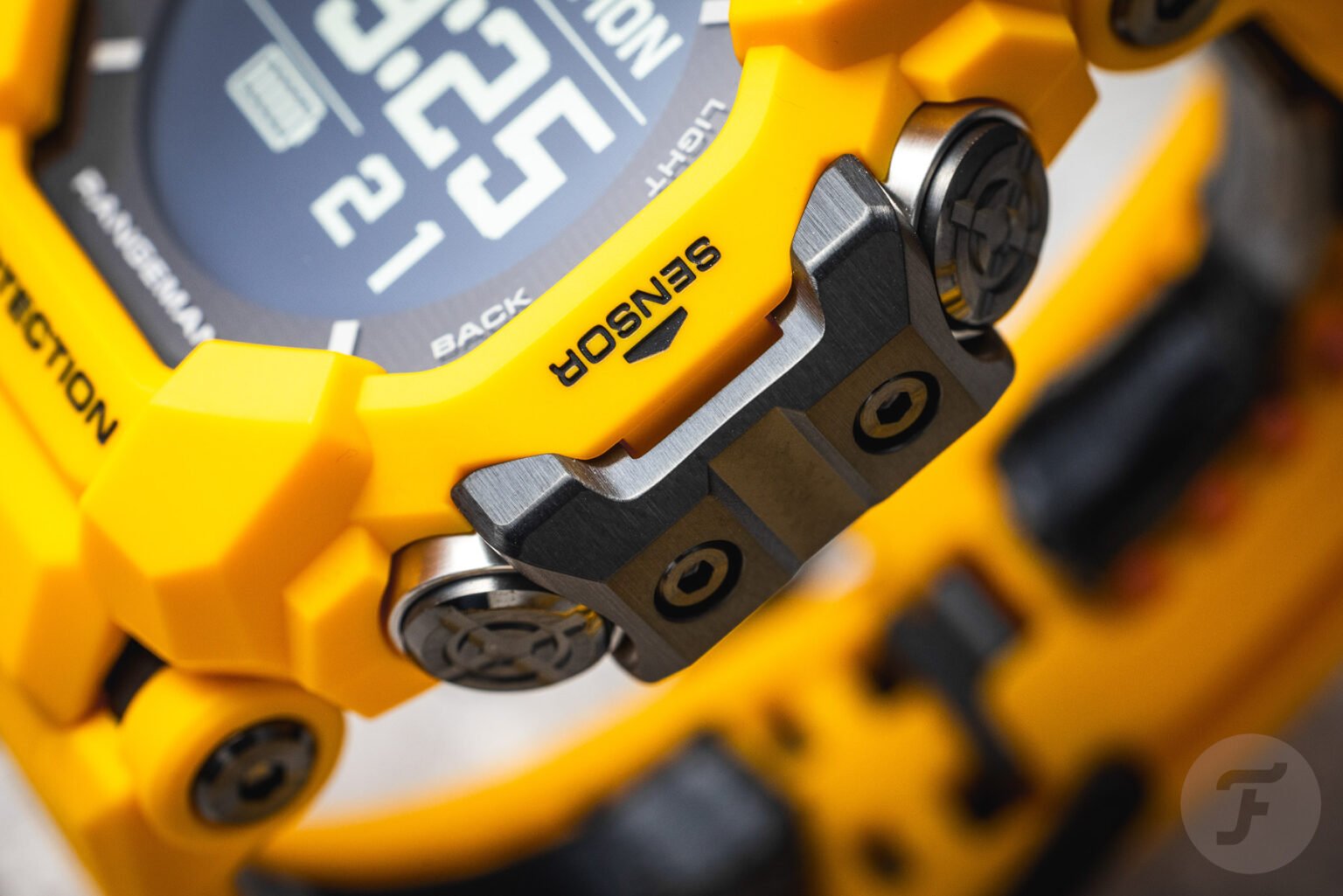 【F】 Hands-On With The Redesigned Casio G-Shock Rangeman
