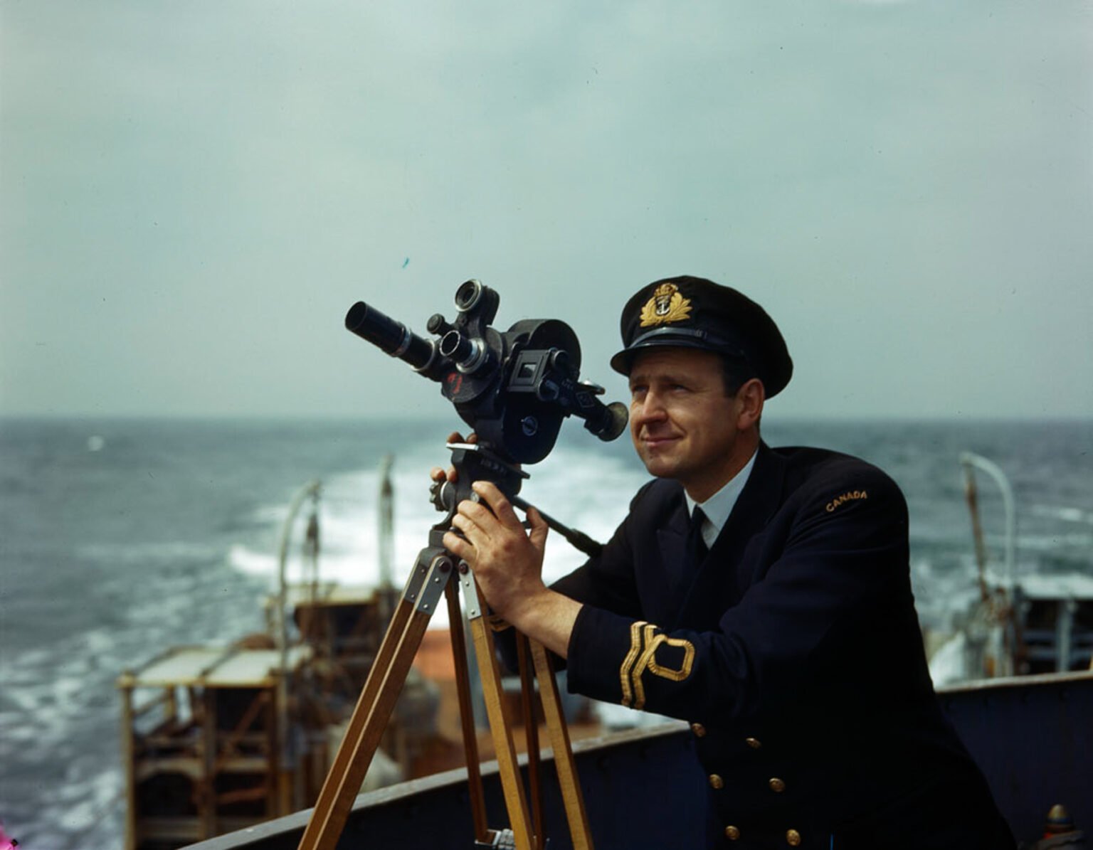 【F】 Early Rolex and Tudor Oyster Watches Worn In WWII