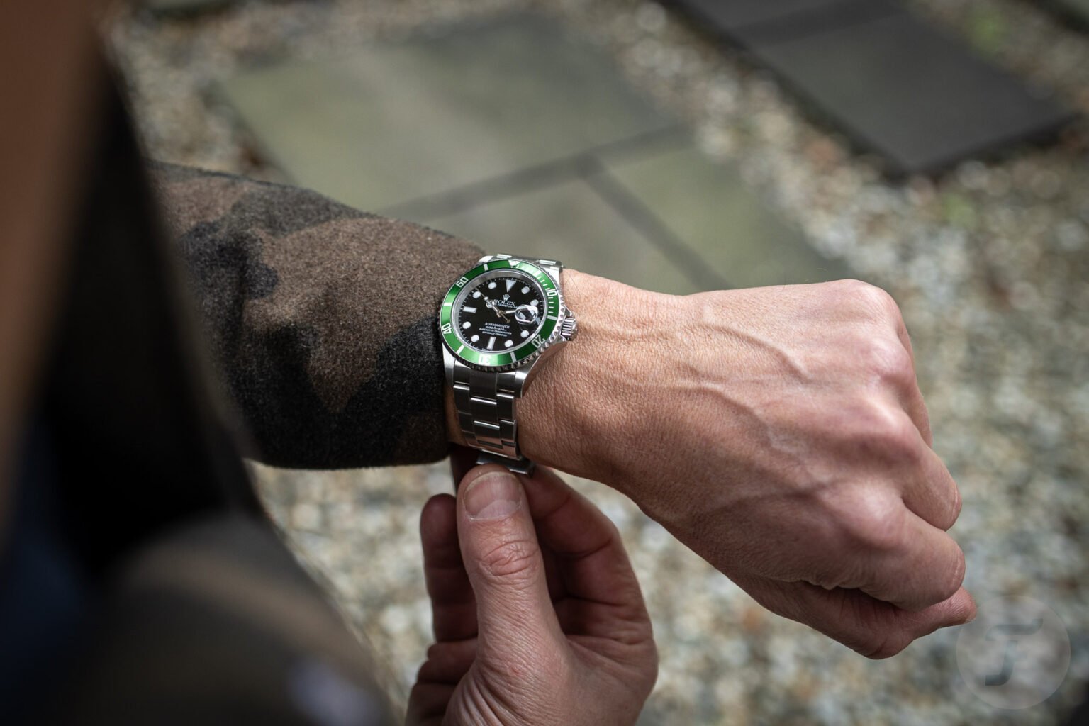 Rolex Submariner 16610LV “Kermit” — The Original Frog Watch