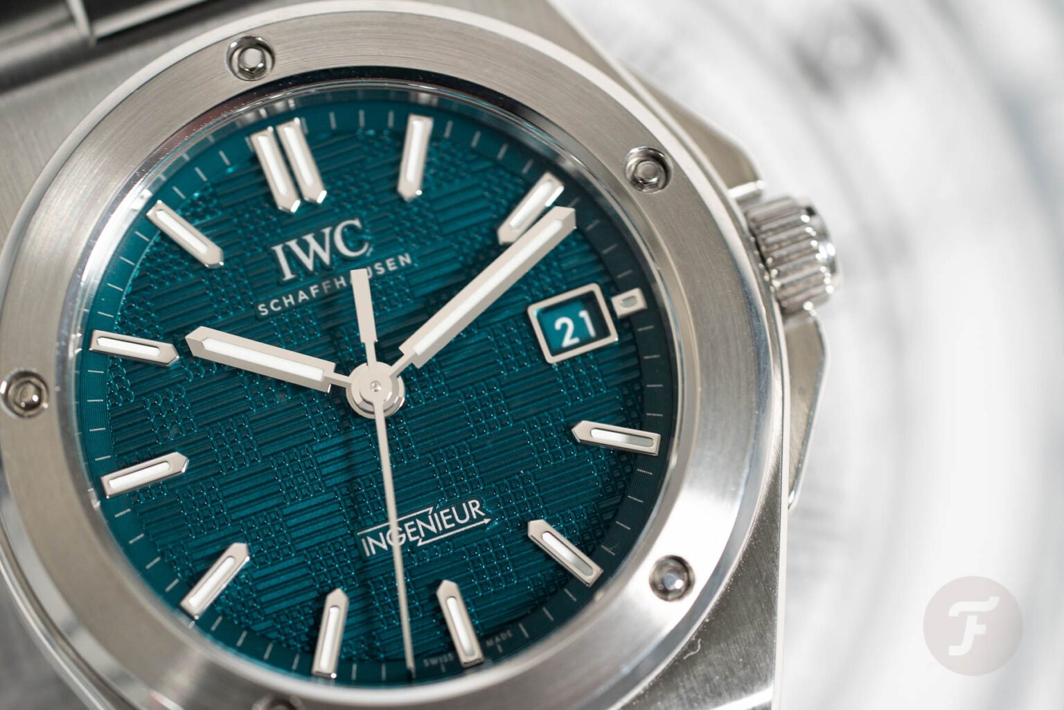 【F】 IWC Drops A New Ingenieur Collection