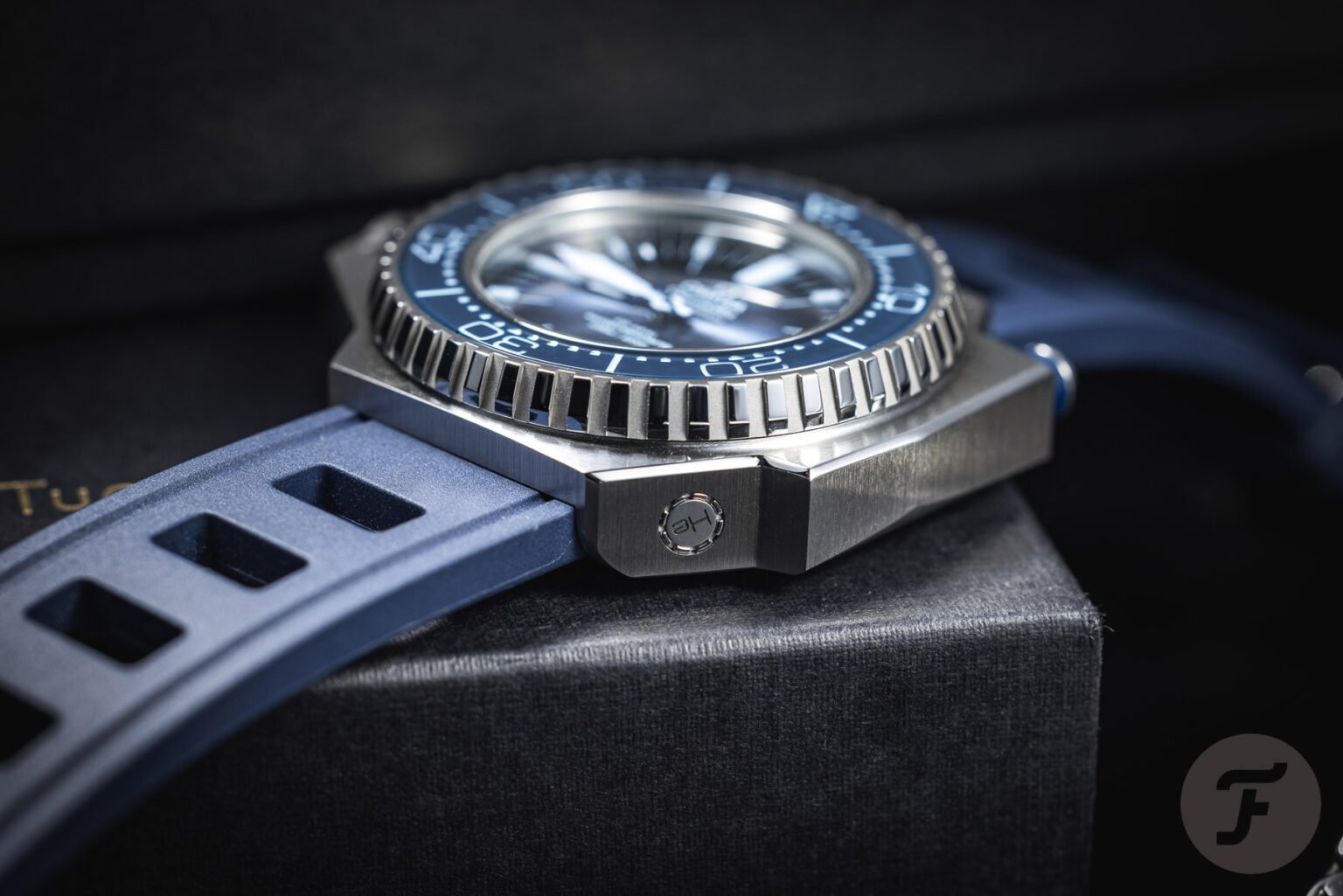 Ploprof Vs. Ploprof: A Double Hands-On With The 1200M Diver