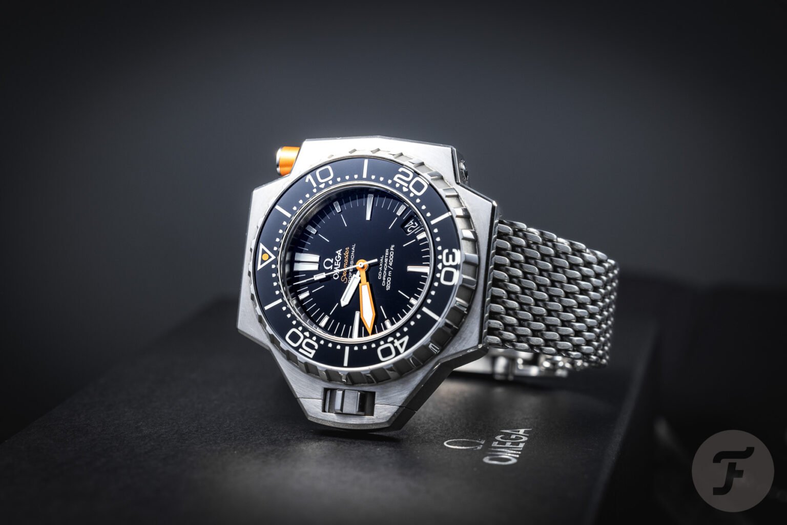 Ploprof Vs. Ploprof: A Double Hands-On With The 1200M Diver