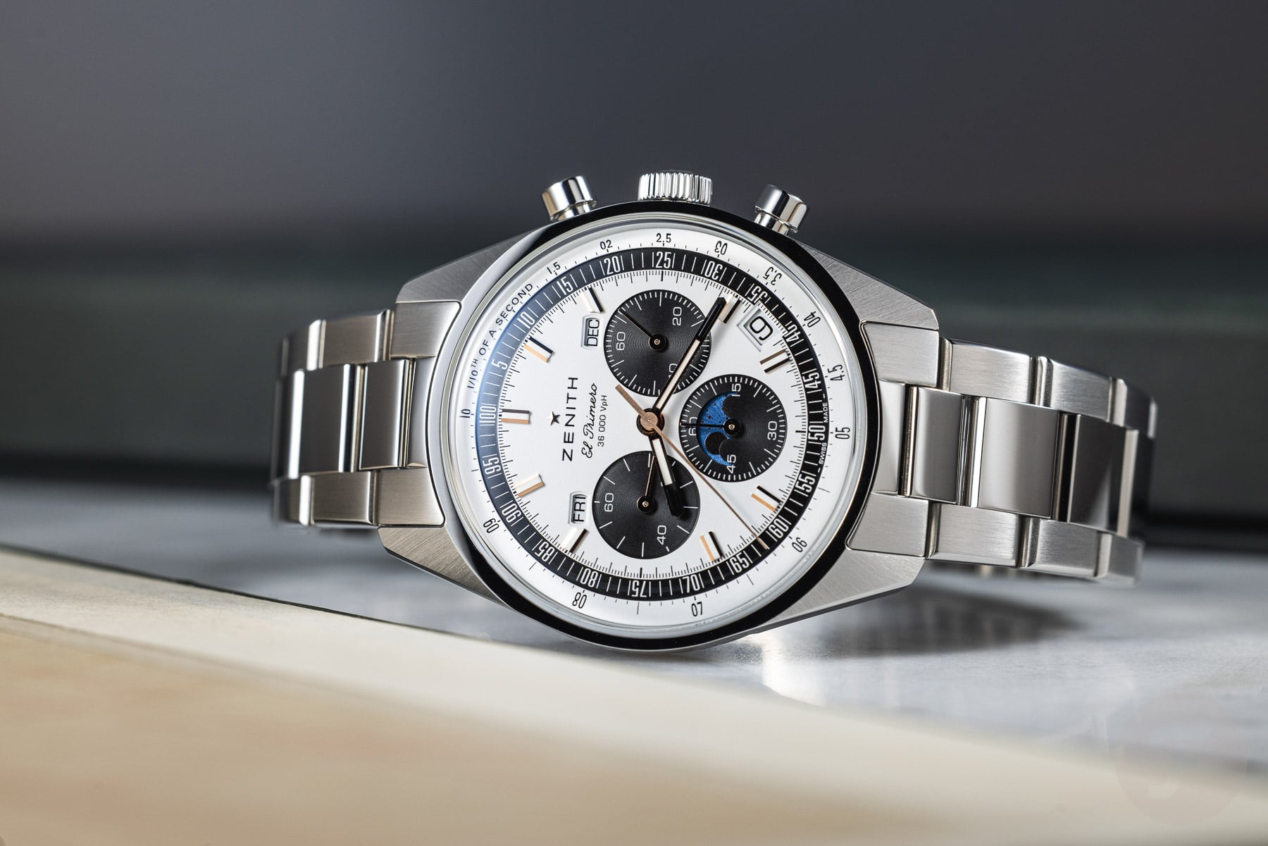 【F】 Hands-On: Zenith's Chronomaster Original Triple Calendar