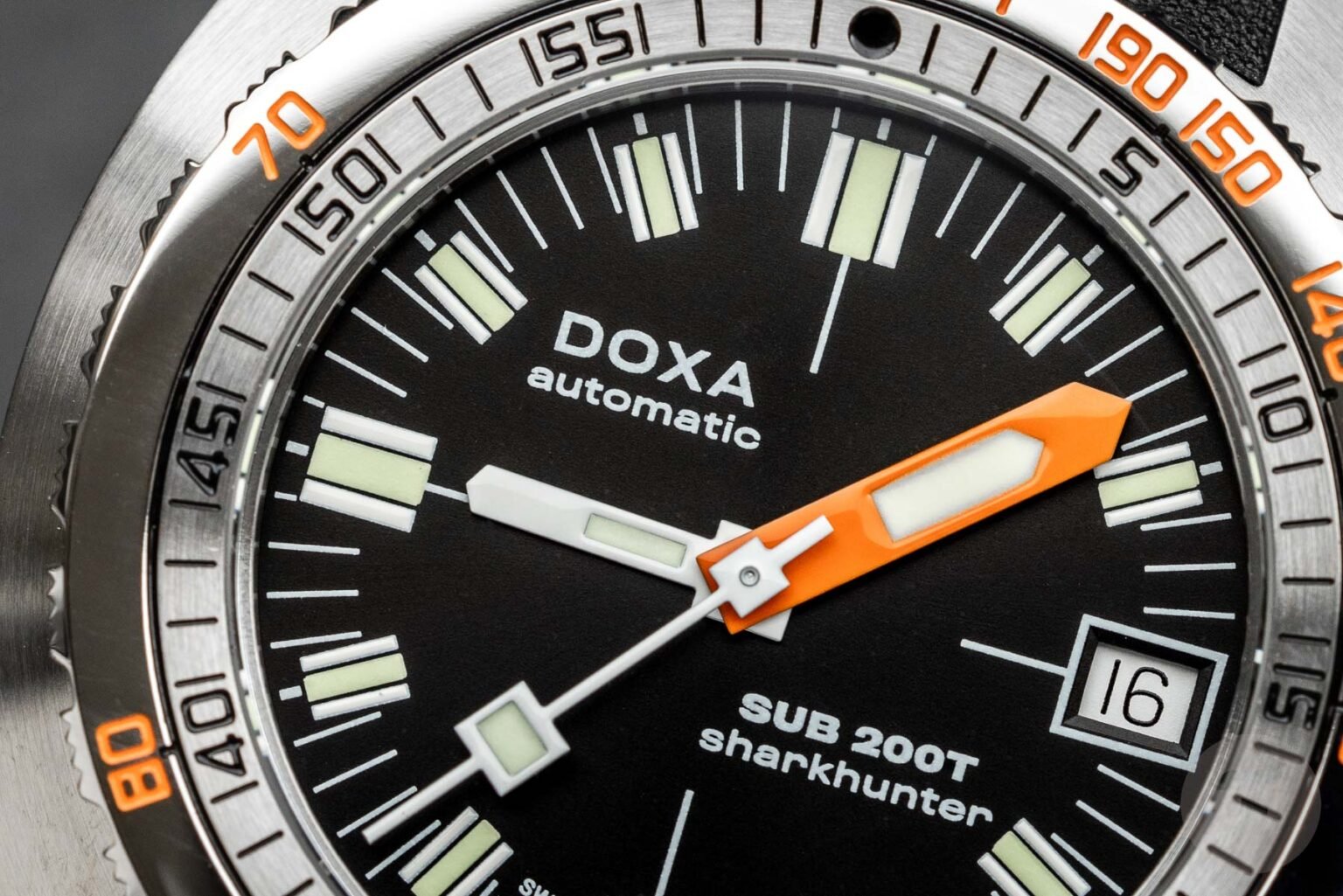 【F】 Hands-On: The New Doxa Sub 200T Collection