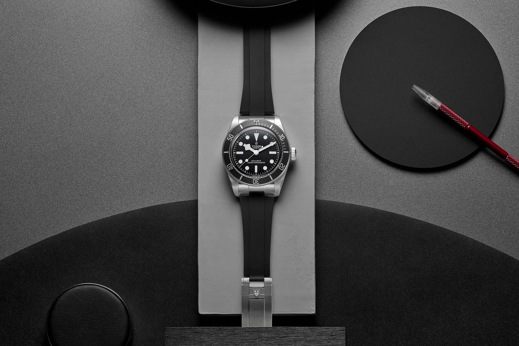 【F】 Hot Take: The New Tudor Black Bay METAS Is Back In Black