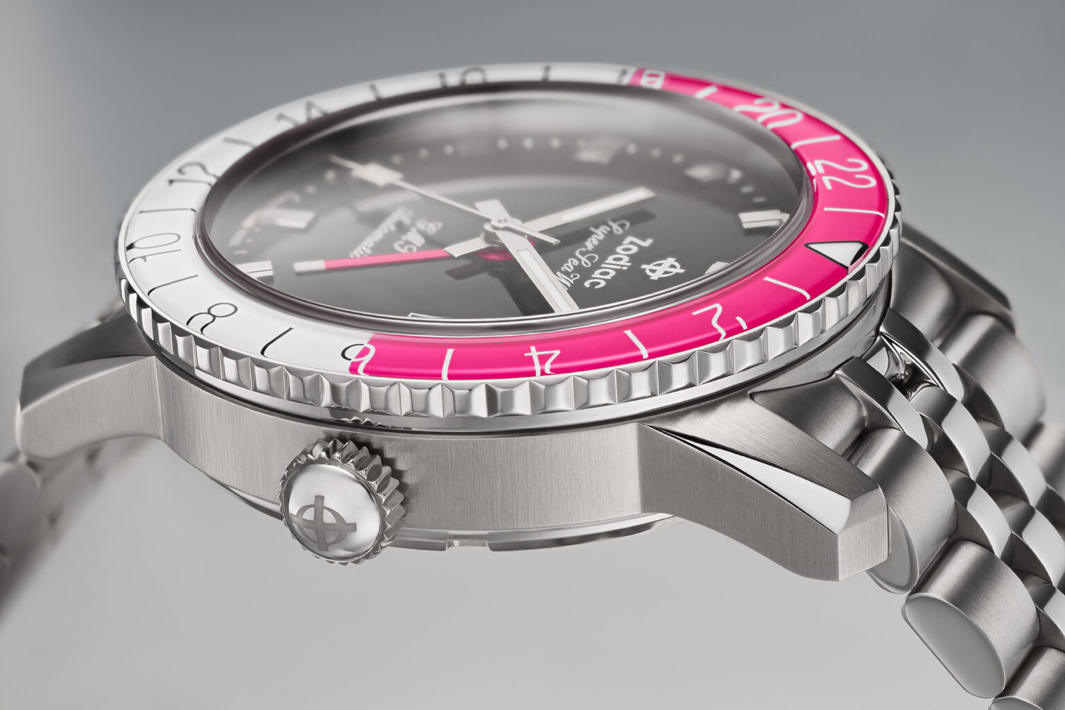【F】 The Zodiac Super Sea Wolf GMT Returns In Two Versions