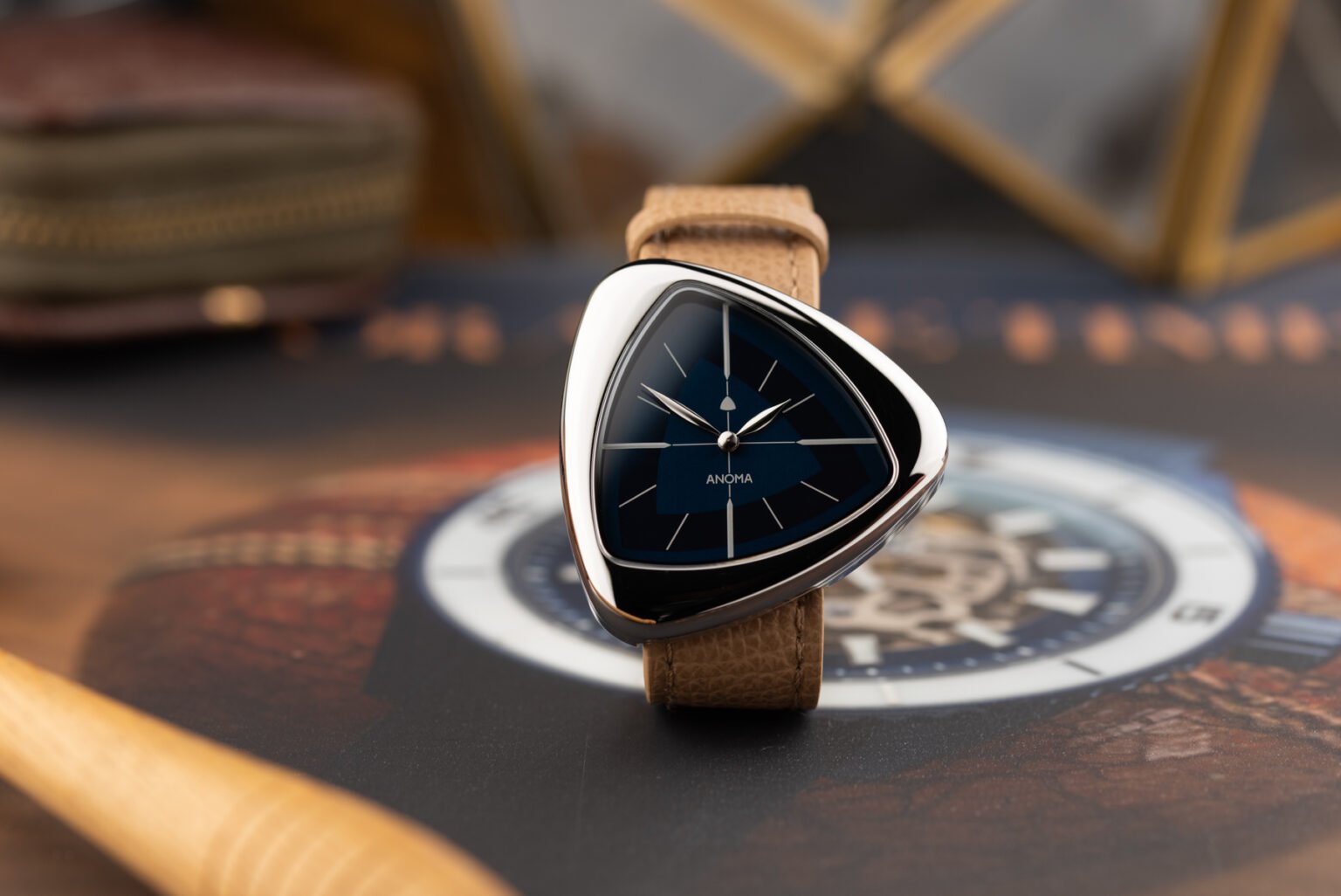 【F】 Hands-On With The A1 From Anoma Watches