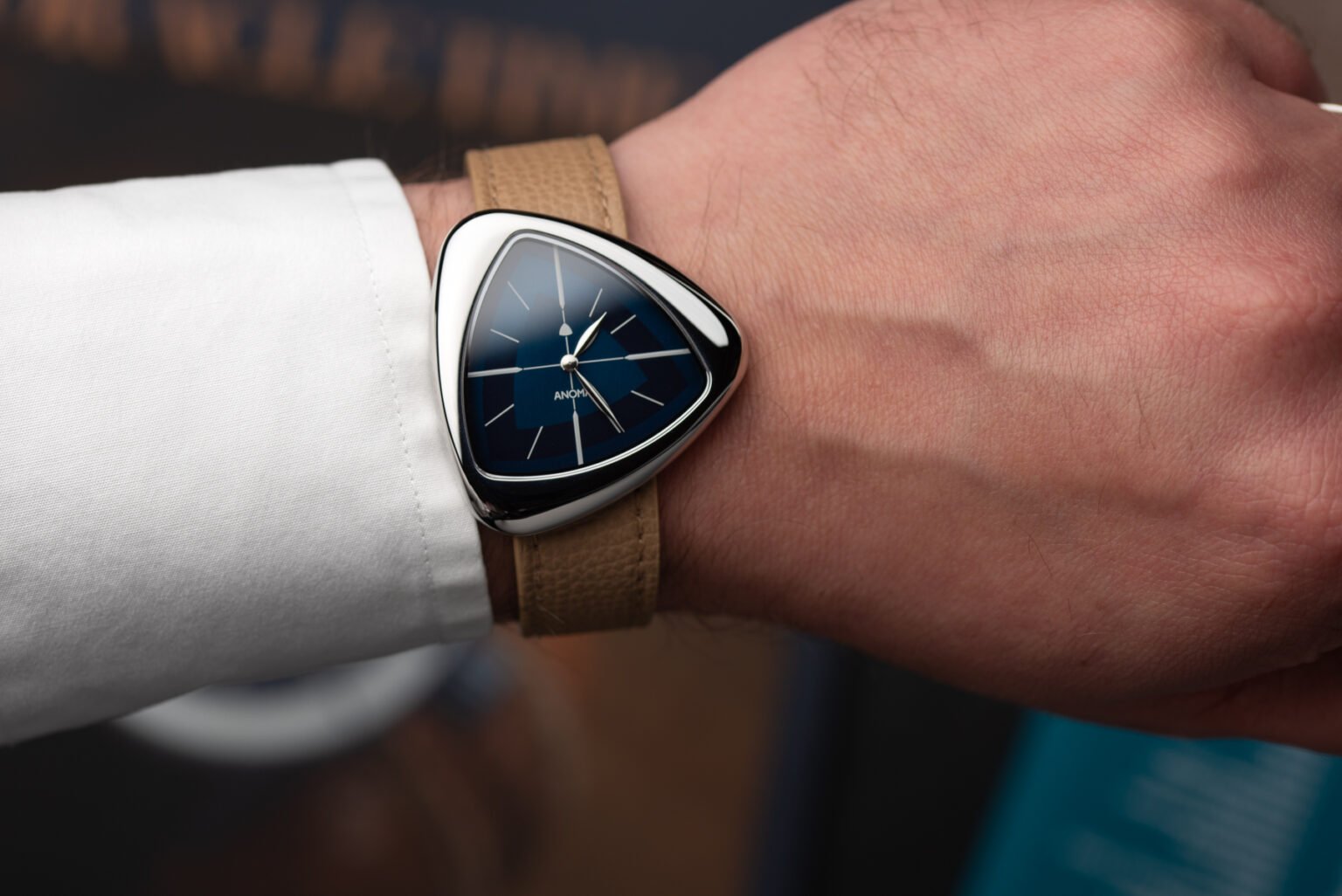 【F】 Hands-On With The A1 From Anoma Watches