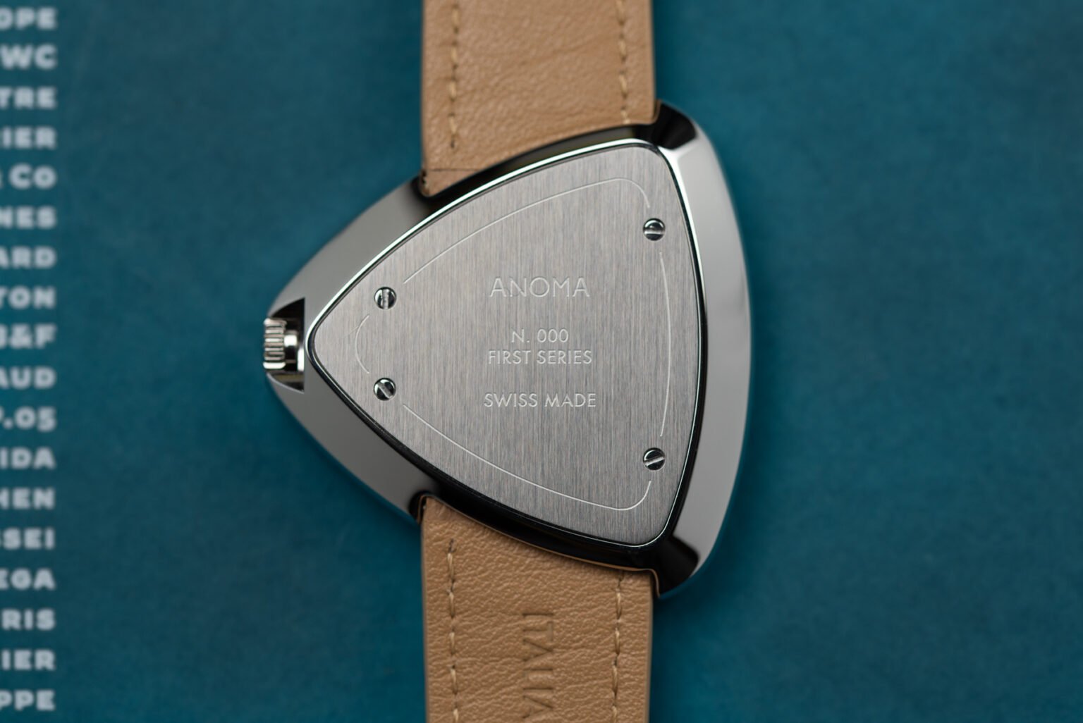 【F】 Hands-On With The A1 From Anoma Watches