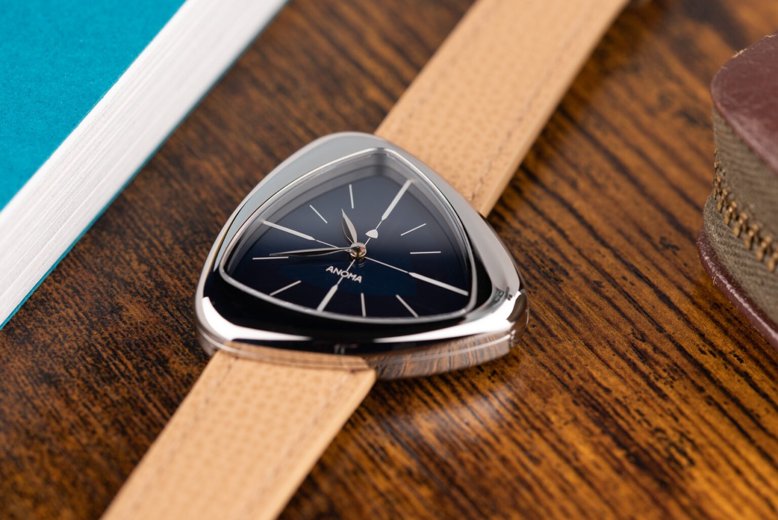 【F】 Hands-On With The A1 From Anoma Watches