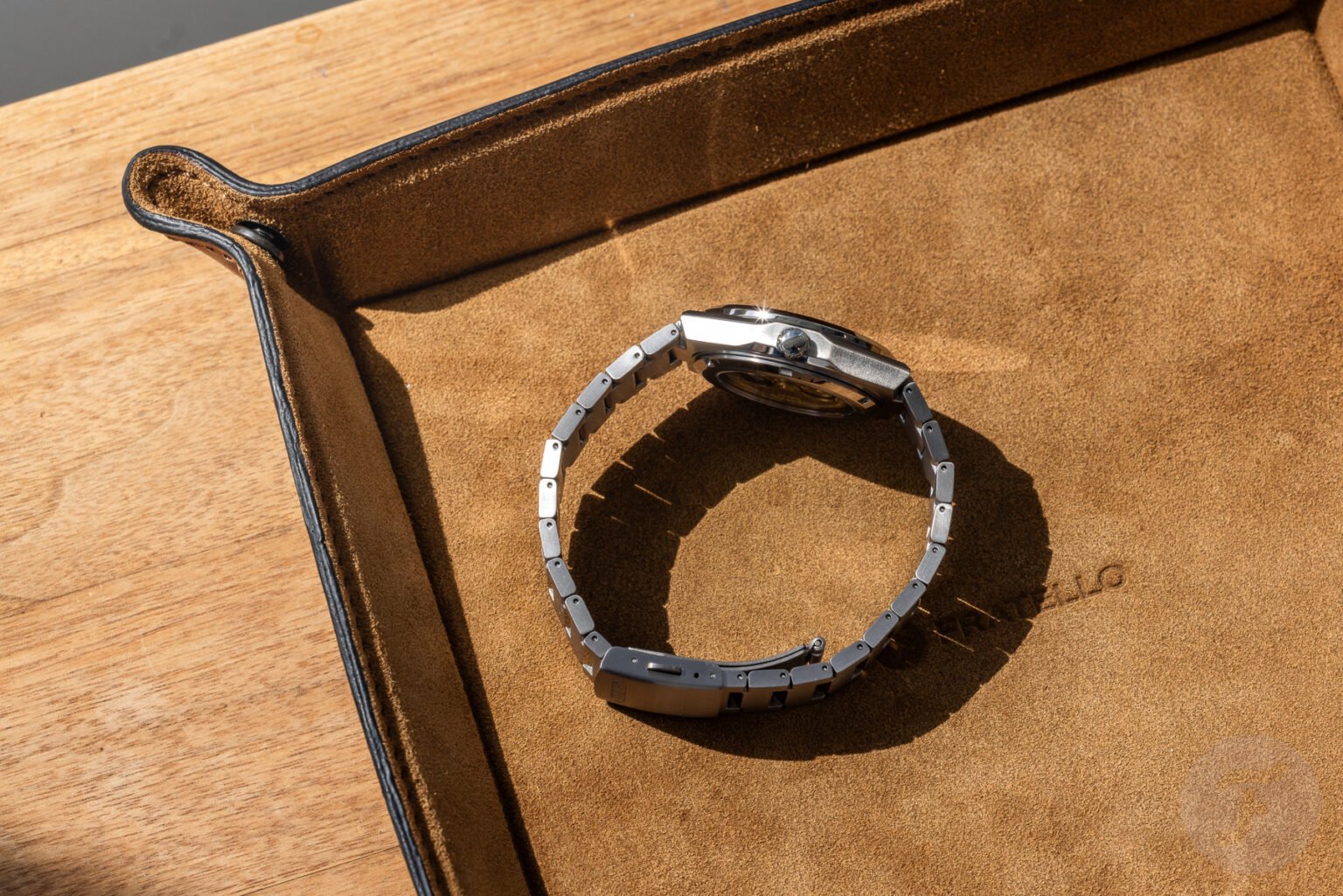 【F】 Hands-On: Citizen Super Titanium Automatic Small Seconds